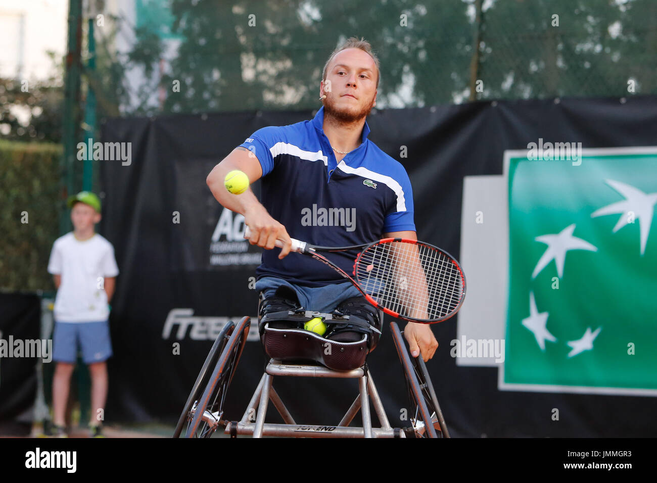 Uniqlo rollstuhl tennis tour -Fotos und -Bildmaterial in hoher ...