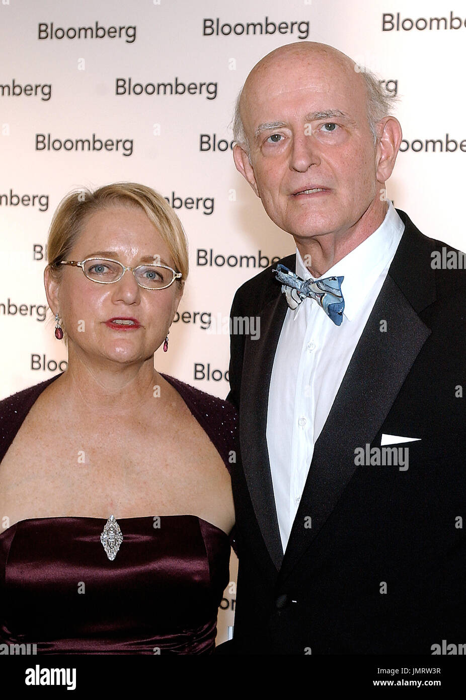 Washington, D.C. - 30. April 2005--Peter Boyle, rechts, und eine ...