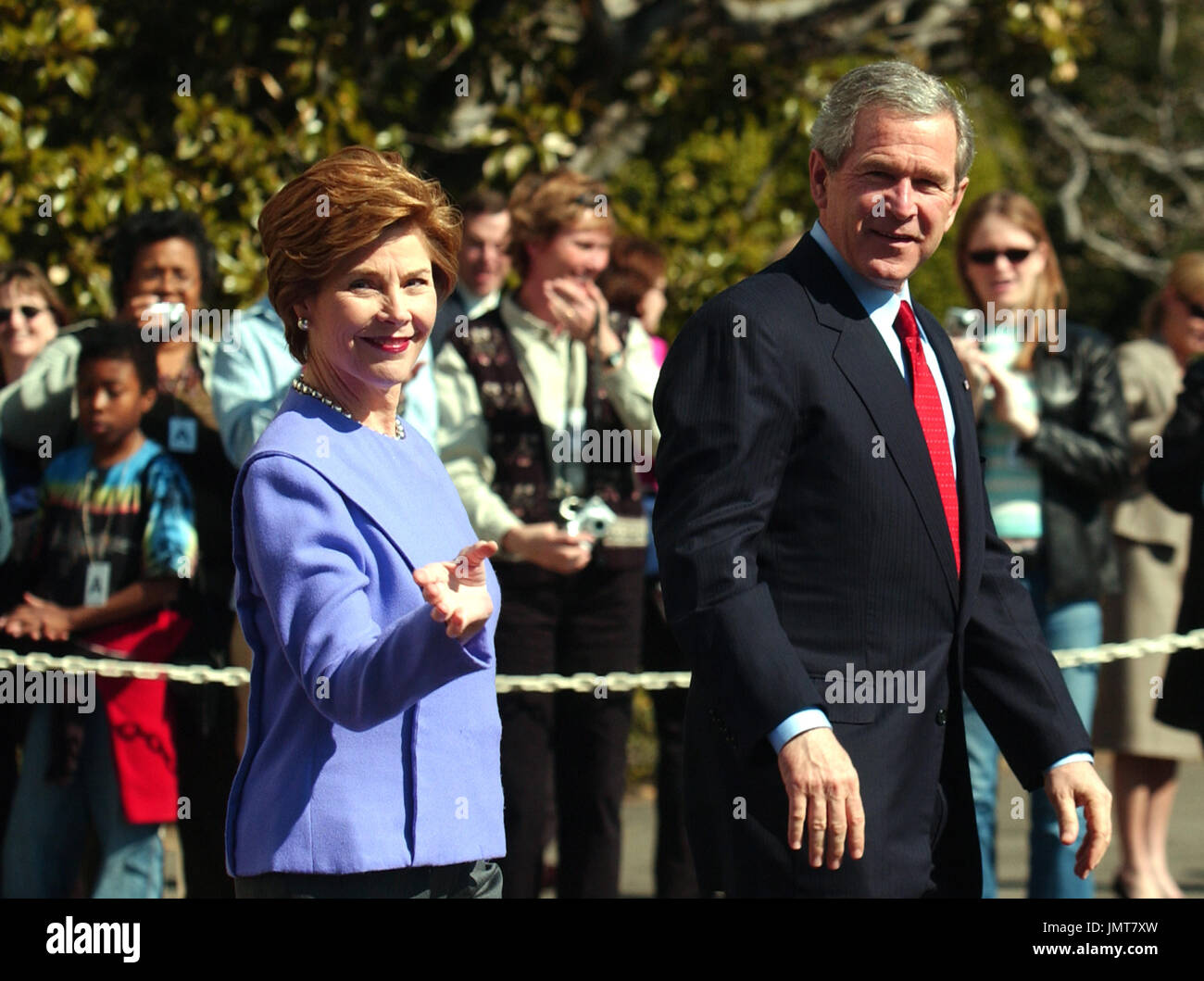 Washington, D.C. - 7. März 2005--Abfahrt US-Präsident George W. Bush ...