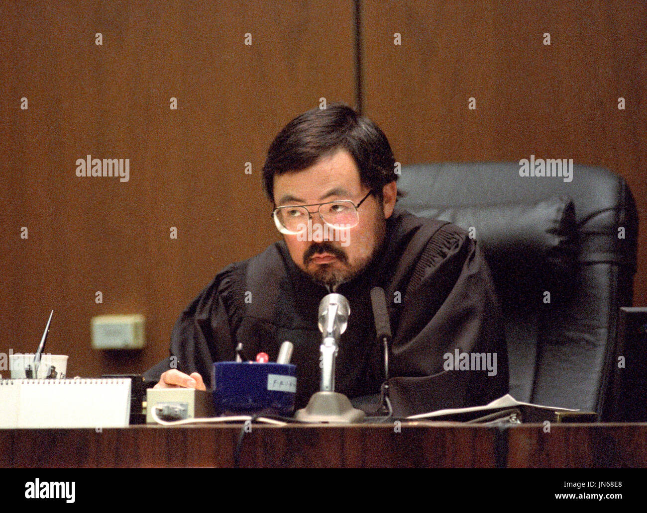 Richter am Superior Court Lance Ito führt den Vorsitz während des ...