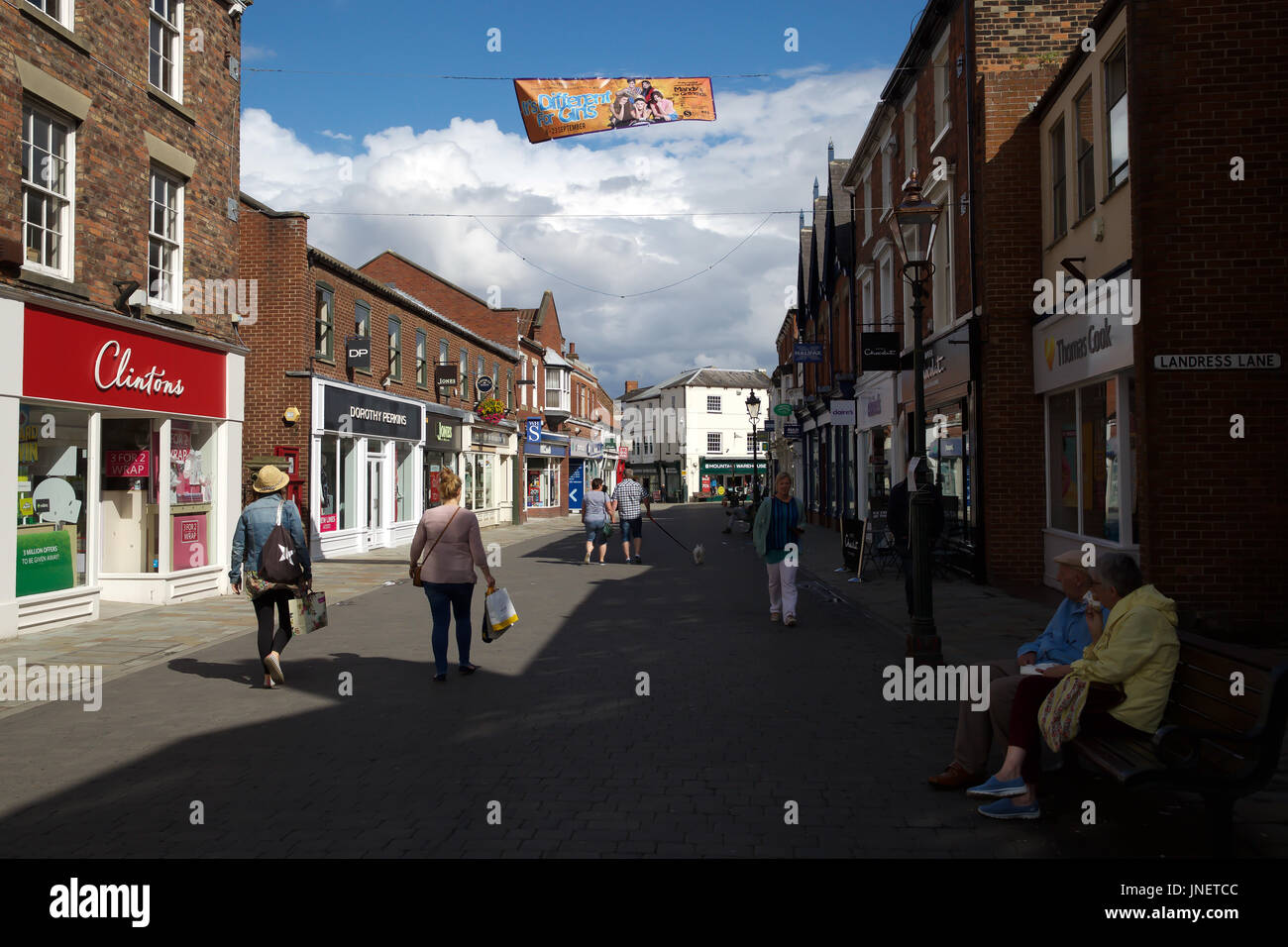 Beverly high street -Fotos und -Bildmaterial in hoher Auflösung – Alamy