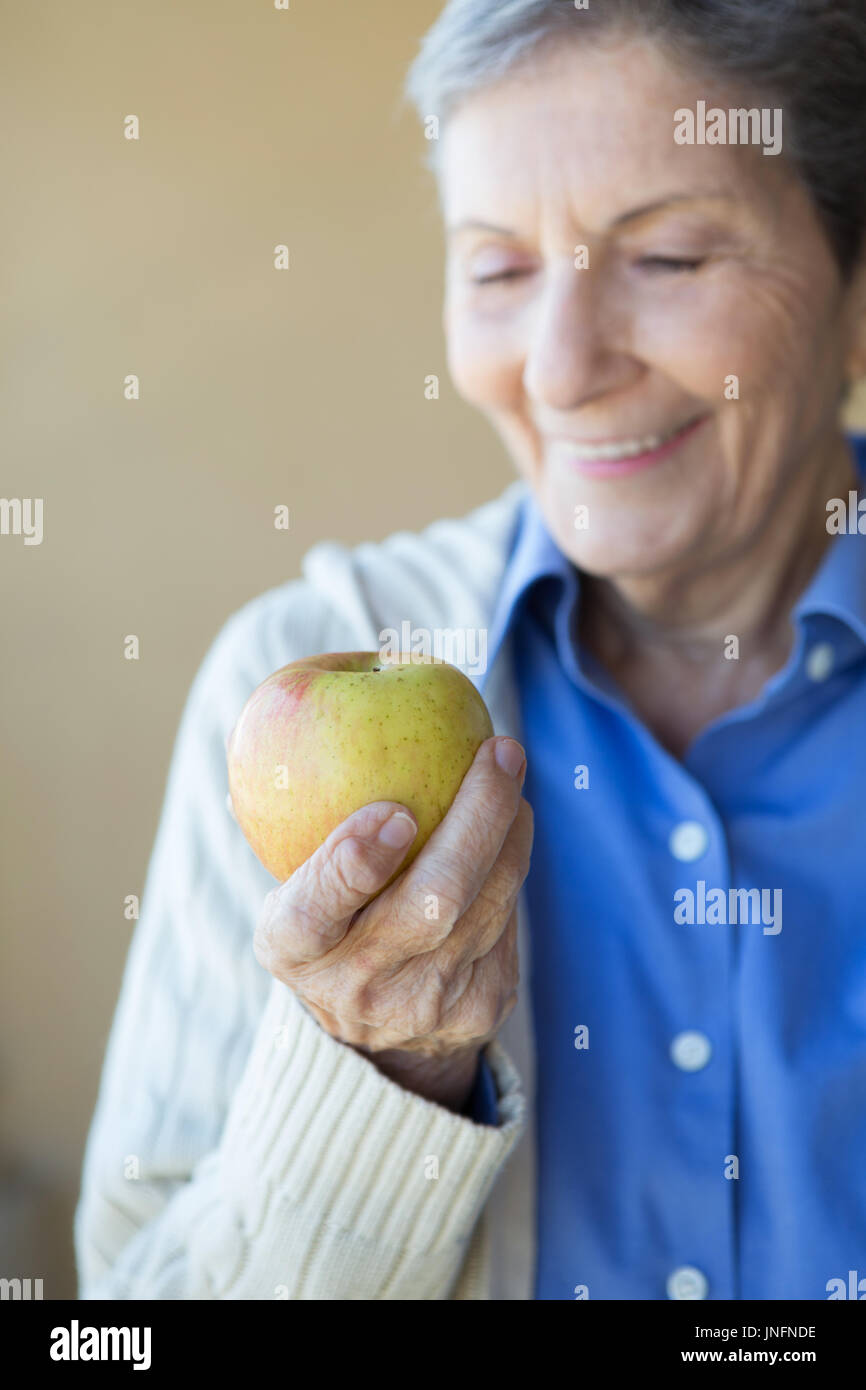 Aktive Reife Erwachsene Stockfotos und -bilder Kaufen - Alamy