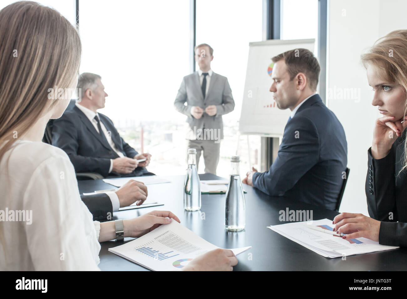 Geschäft leute -Fotos und -Bildmaterial in hoher Auflösung – Alamy
