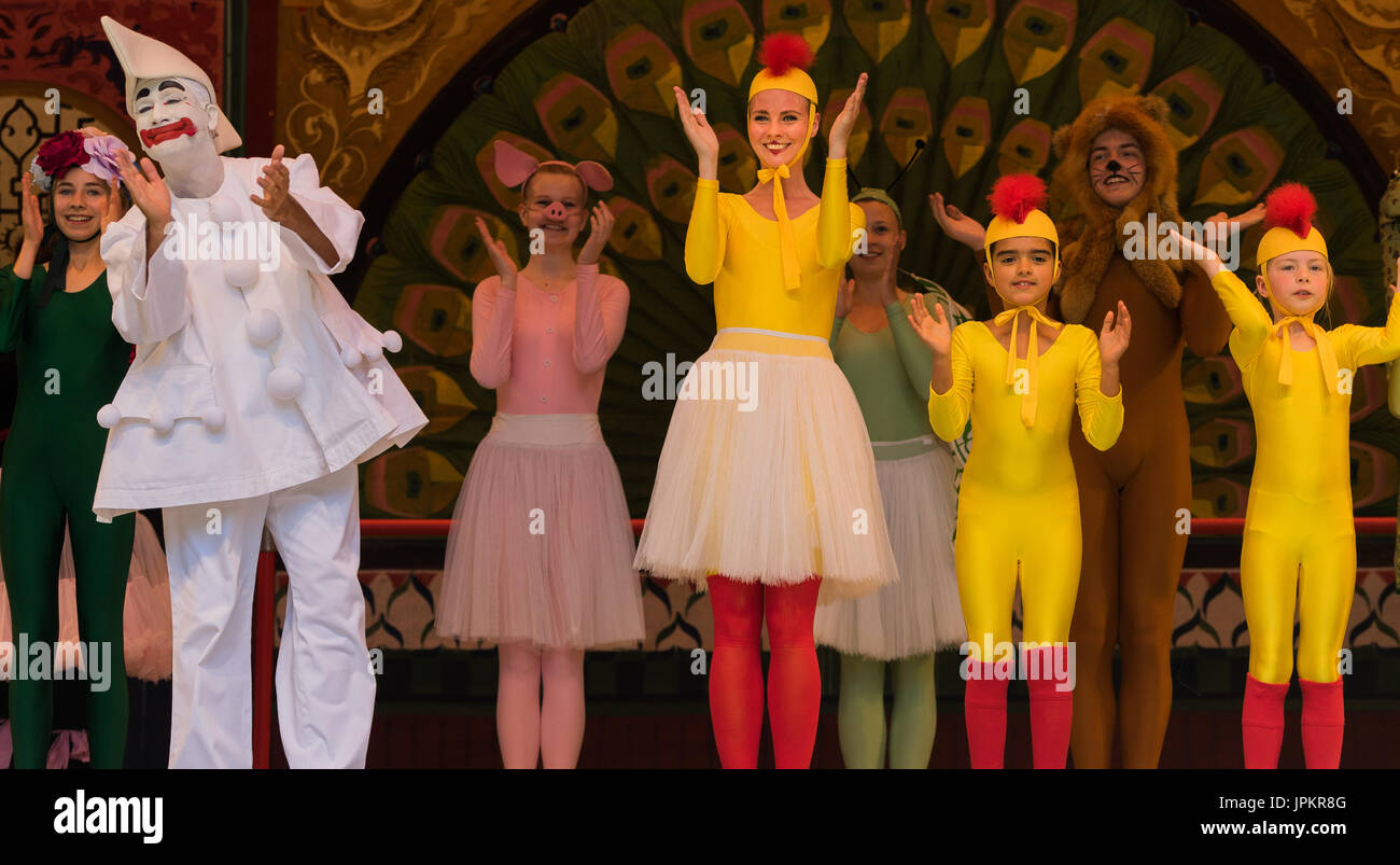 Ballett pantomime -Fotos und -Bildmaterial in hoher Auflösung – Alamy