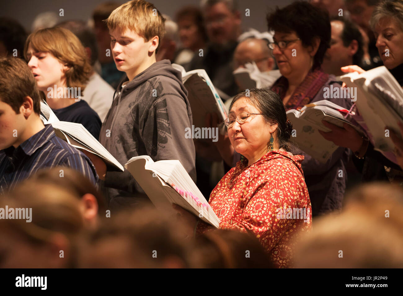 Gemischter chor -Fotos und -Bildmaterial in hoher Auflösung – Alamy