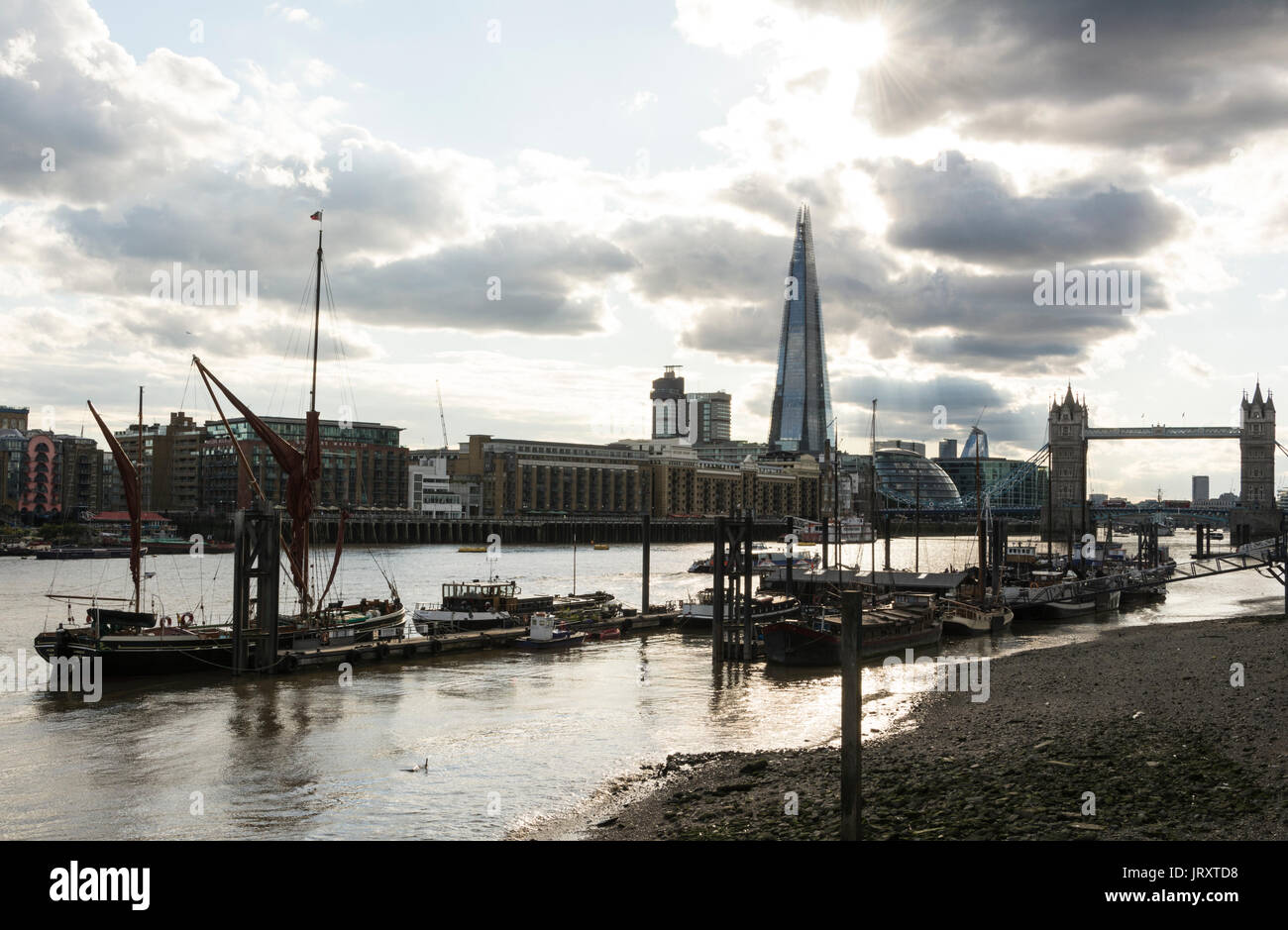 Architektur themse -Fotos und -Bildmaterial in hoher Auflösung – Alamy