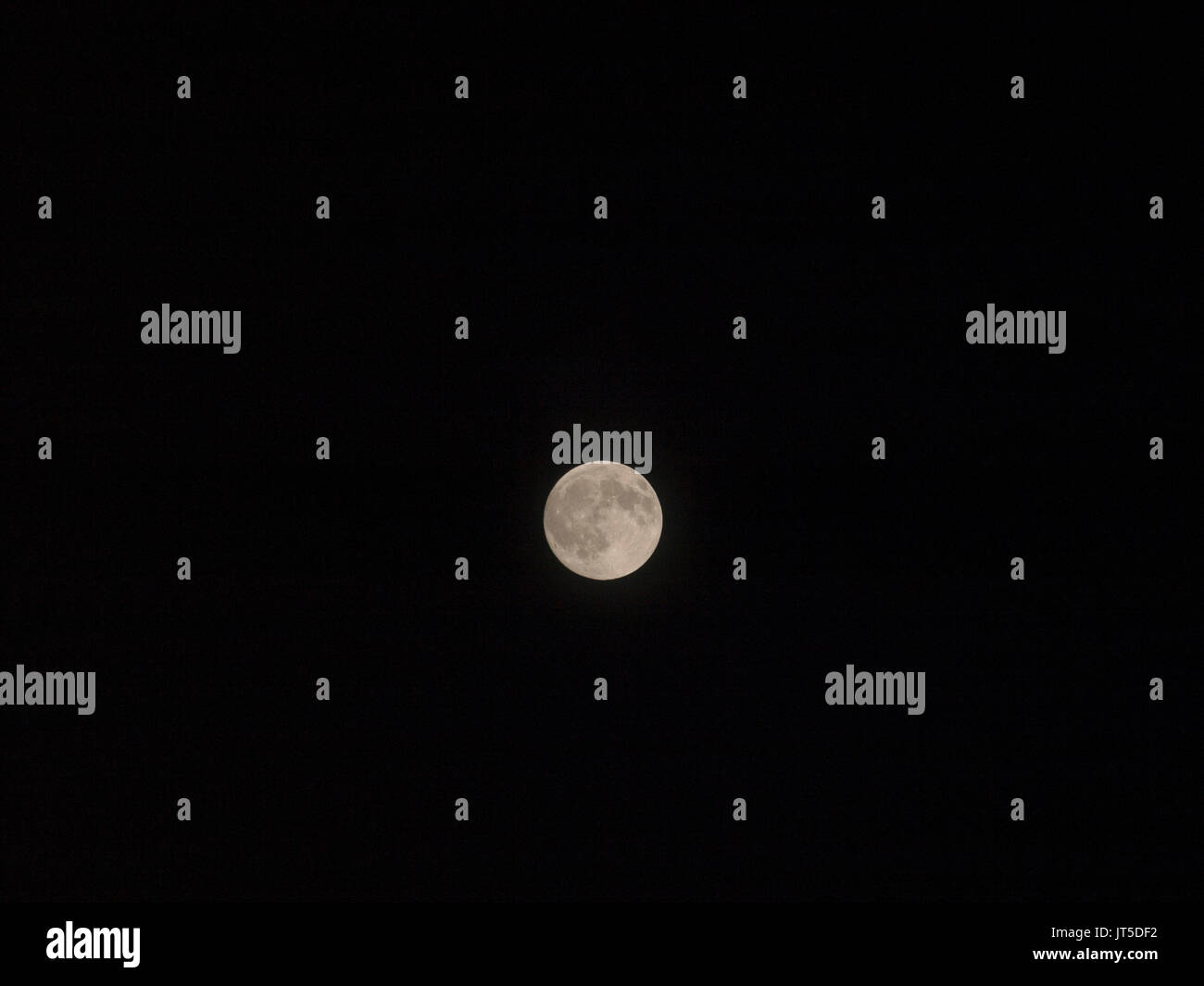 Satelliten mond -Fotos und -Bildmaterial in hoher Auflösung – Alamy