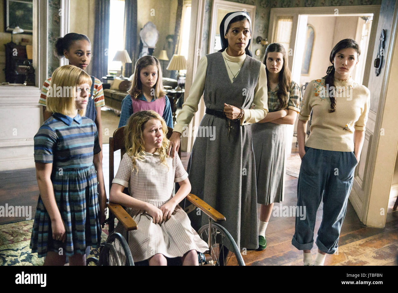 ANNABELLE: Schöpfung, von links, Lulu Wilson, Tayler Buck, Talitha ...