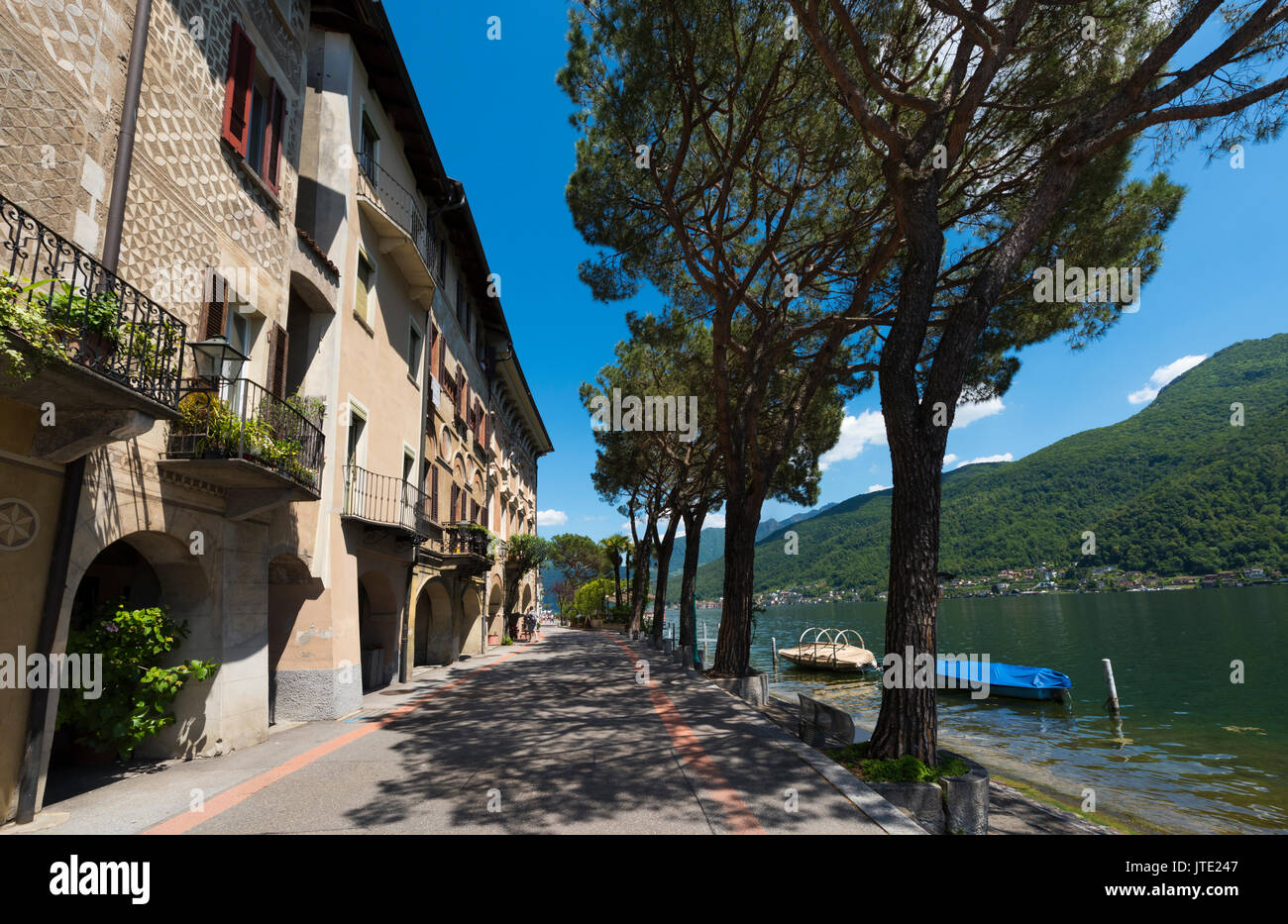 Die Promenade von Morcote mit Lago di Lugano - Morcote Lago di Lugano ...