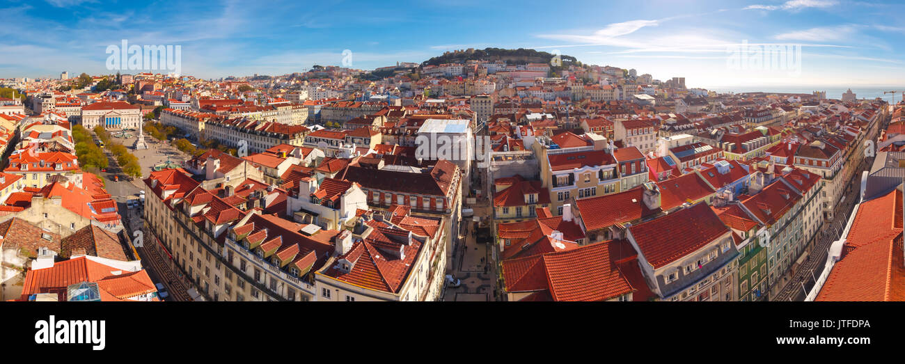 Lisbon skyline on the tagus river -Fotos und -Bildmaterial in hoher ...