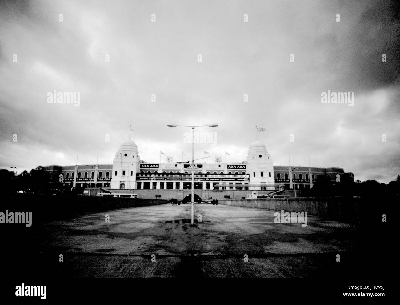 Seltene Bilder Des Alten Wembley Stadion Twin Towers Stockfotografie seltene-bilder-des-alten-wembley-stadion-twin-towers-stockfotografie