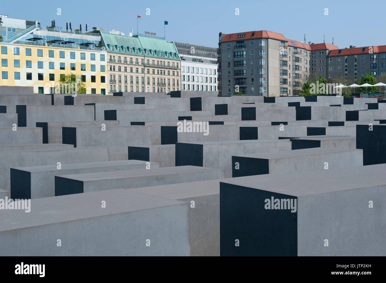 Betonsockeln am Denkmal für die ermordeten Juden Europas, oder das ...