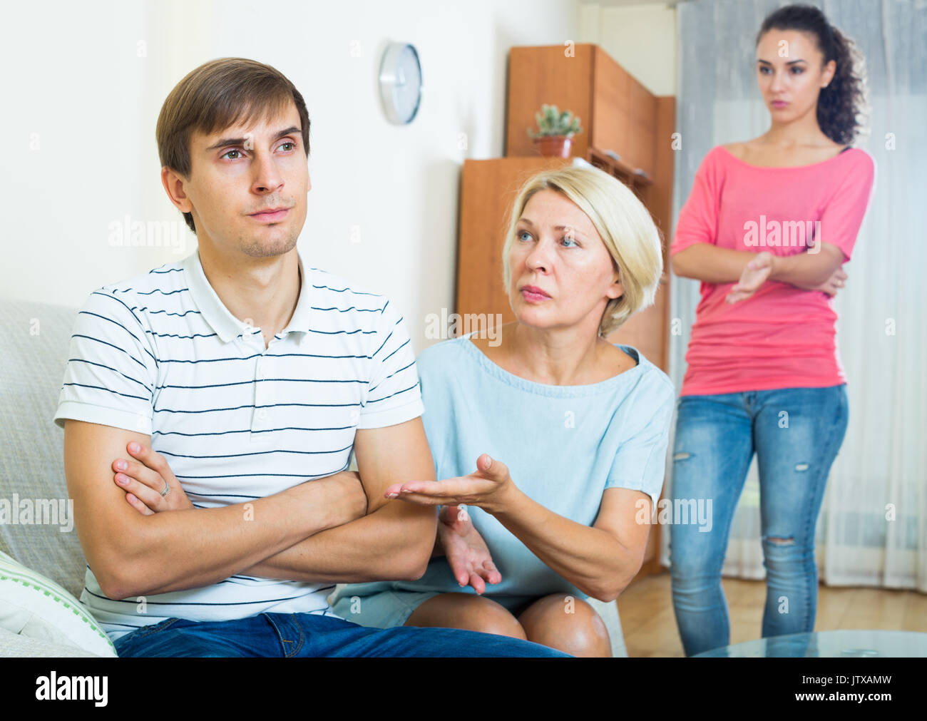 Meine schwiegermutter -Fotos und -Bildmaterial in hoher Auflösung – Alamy