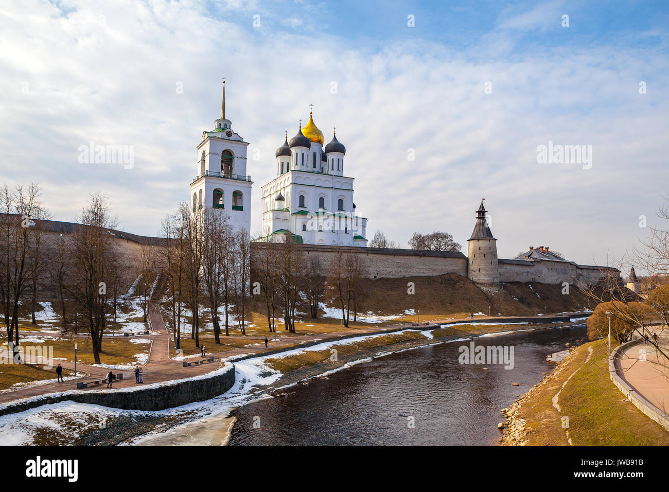 Panorama Vew Böschung und Kreml in Pskow, Russland Stockfotografie - Alamy