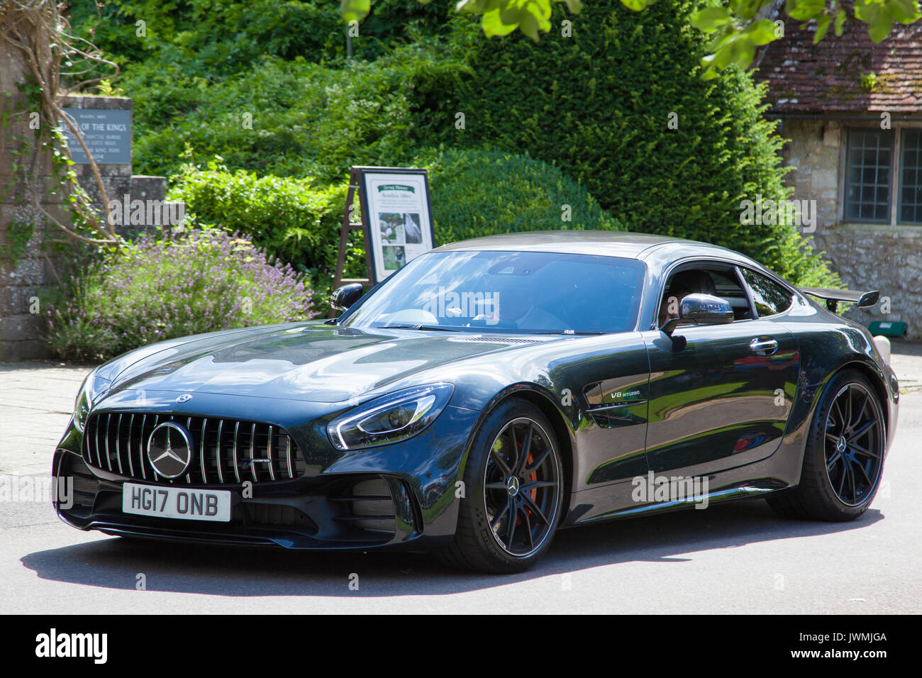 Mercedes v8 amg -Fotos und -Bildmaterial in hoher Auflösung – Alamy