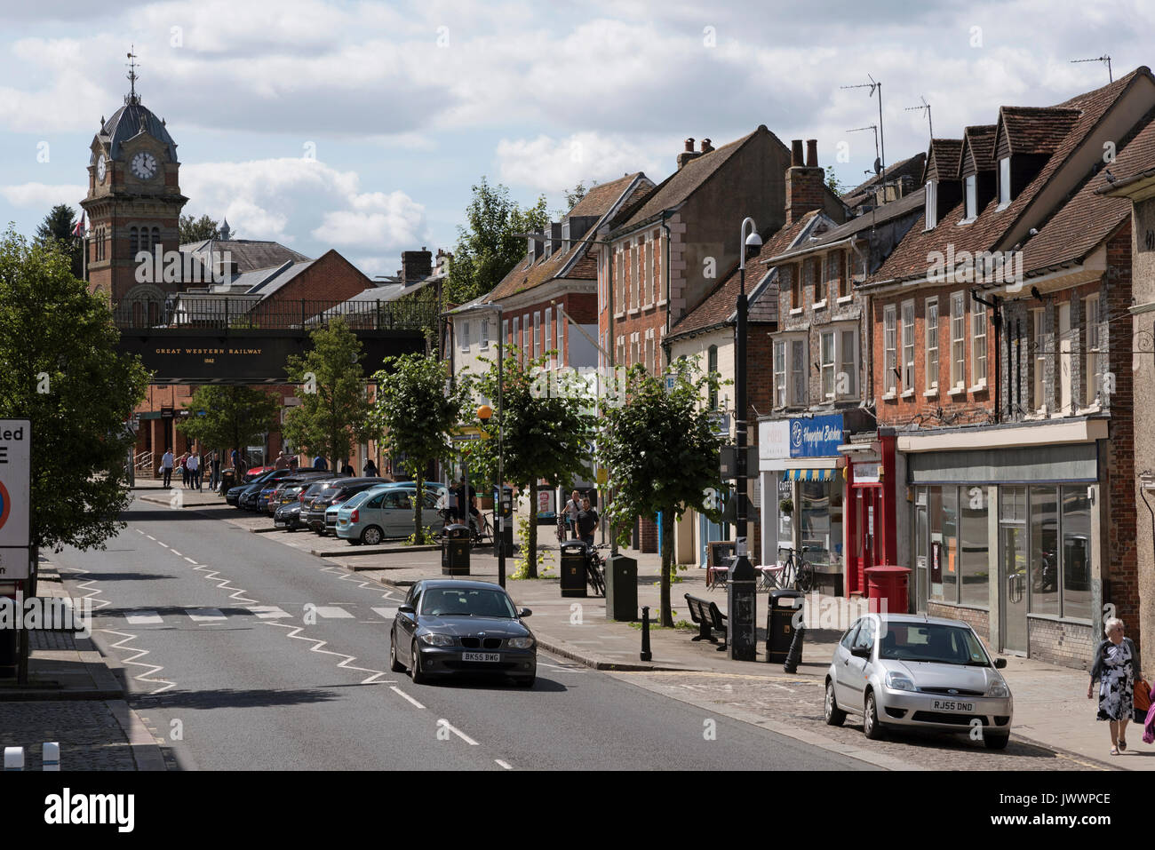 Hungerford Berkshire England UK die High Street und Rathaus. Die Stadt ...