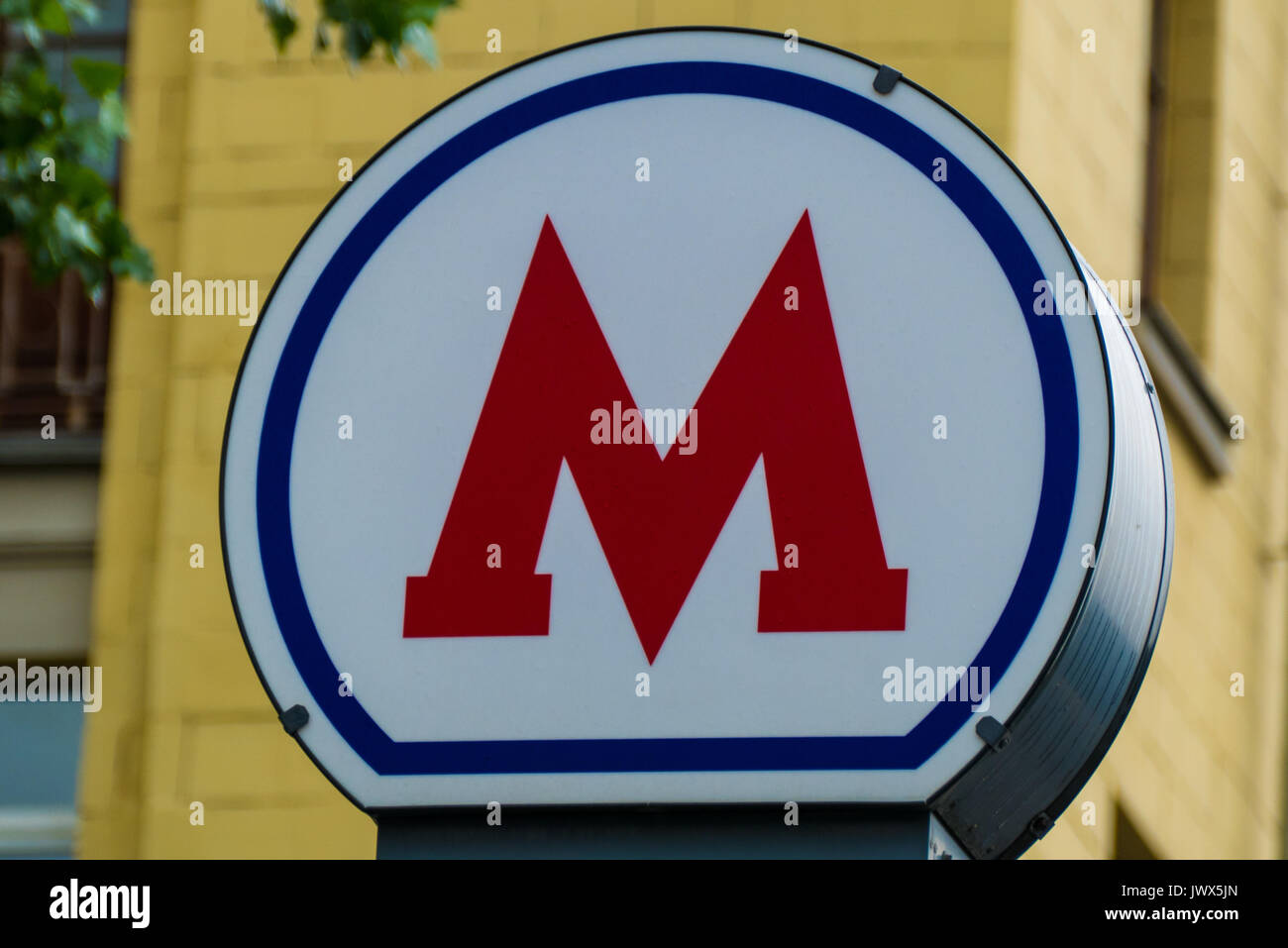 Rost und rot m -Fotos und -Bildmaterial in hoher Auflösung – Alamy