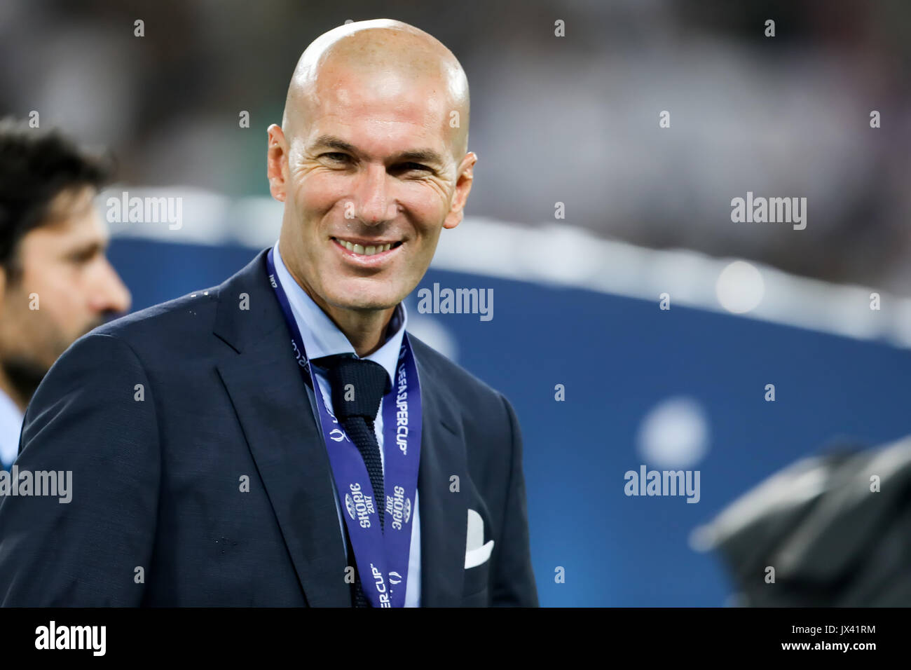 Gewinner zinedine zidane -Fotos und -Bildmaterial in hoher Auflösung ...