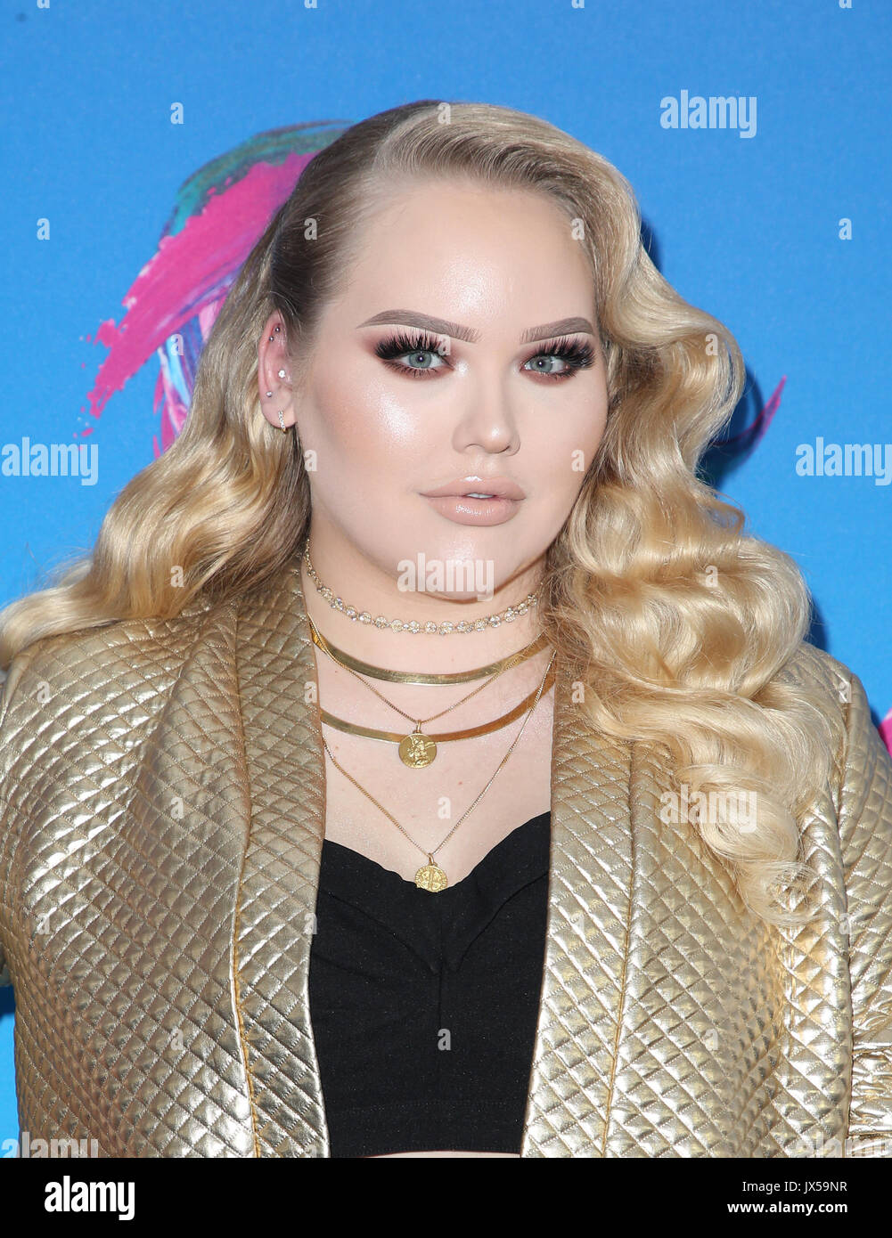 Nikki tutorials -Fotos und -Bildmaterial in hoher Auflösung – Alamy