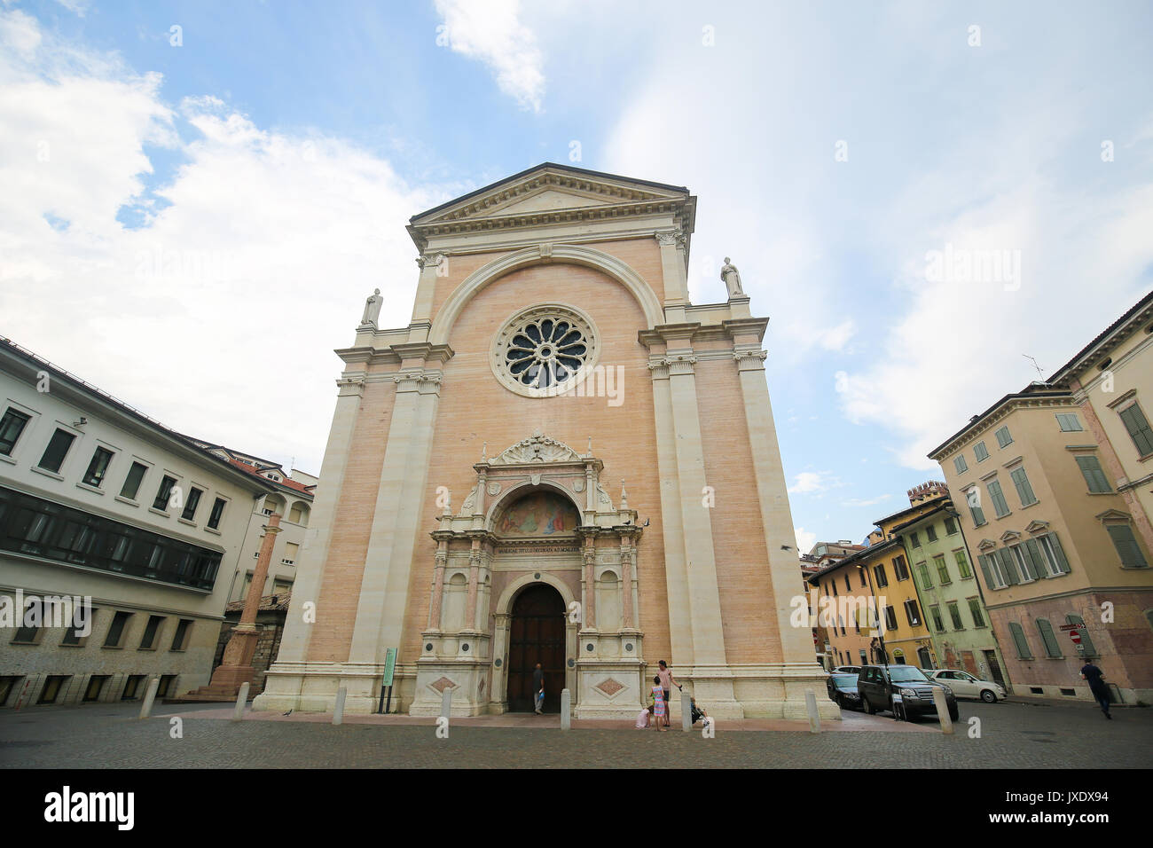 Trient church -Fotos und -Bildmaterial in hoher Auflösung – Alamy