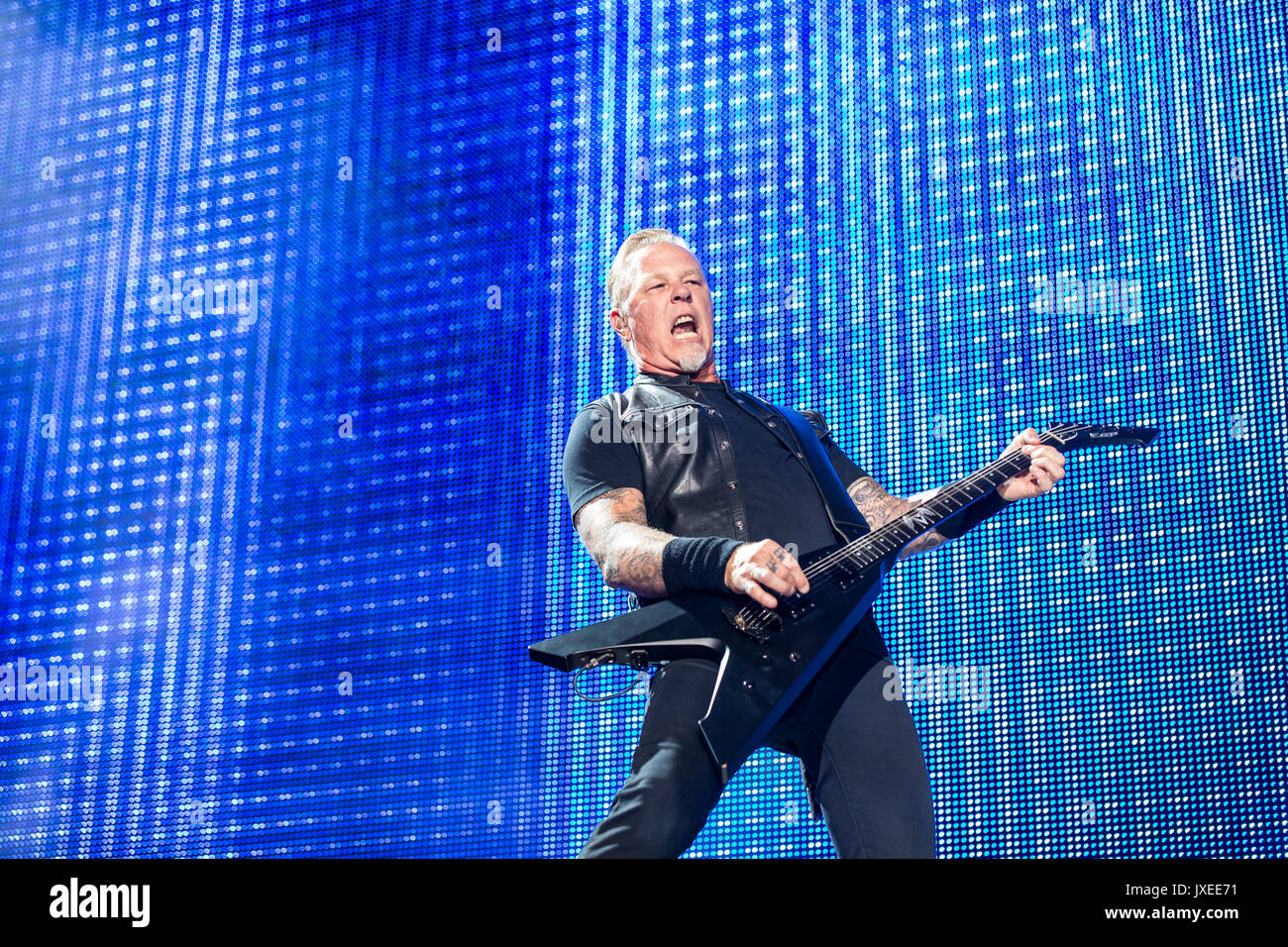 James hetfield metallica lead singer -Fotos und -Bildmaterial in hoher ...
