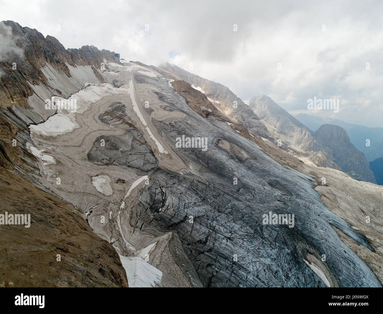 Marmolada gletscher -Fotos und -Bildmaterial in hoher Auflösung – Alamy