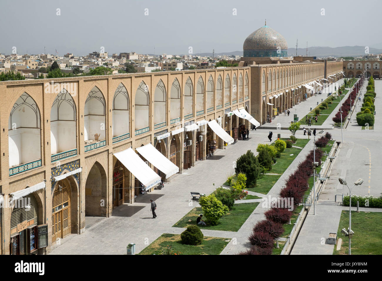 Iran: Naghsh-e Jahan Square (Imam Square oder Shah Square) in Isfahan ...