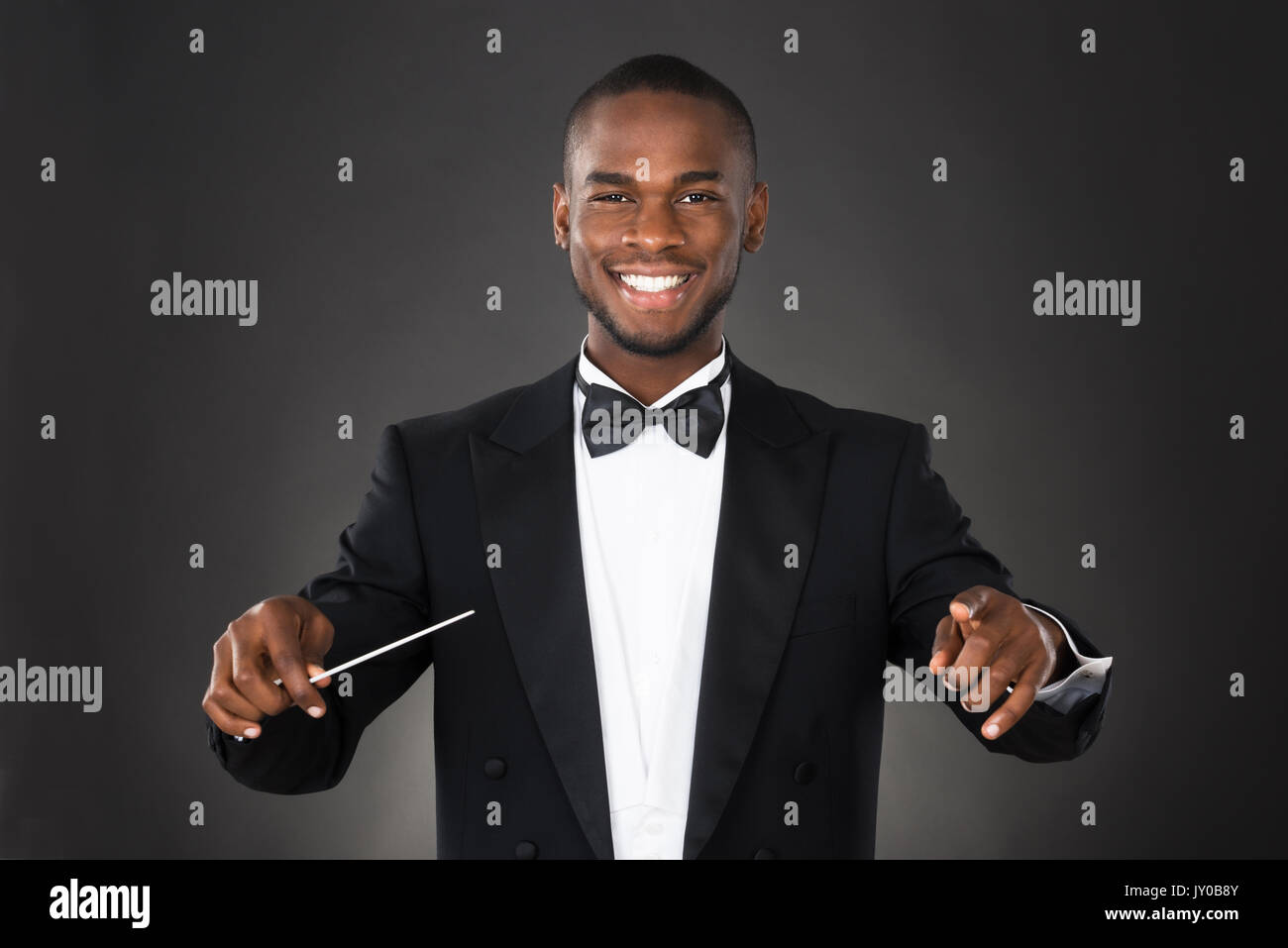 Musik maestro -Fotos und -Bildmaterial in hoher Auflösung – Alamy