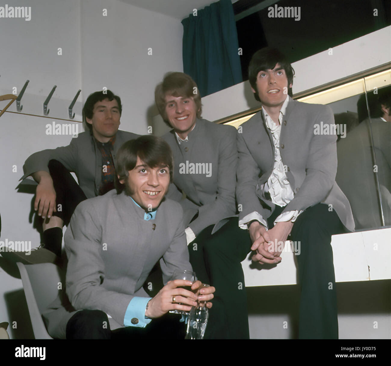 HONEYBUS UK pop-Gruppe im Jahr 1967 von Links: Jim Kelly, Peter Kircher ...