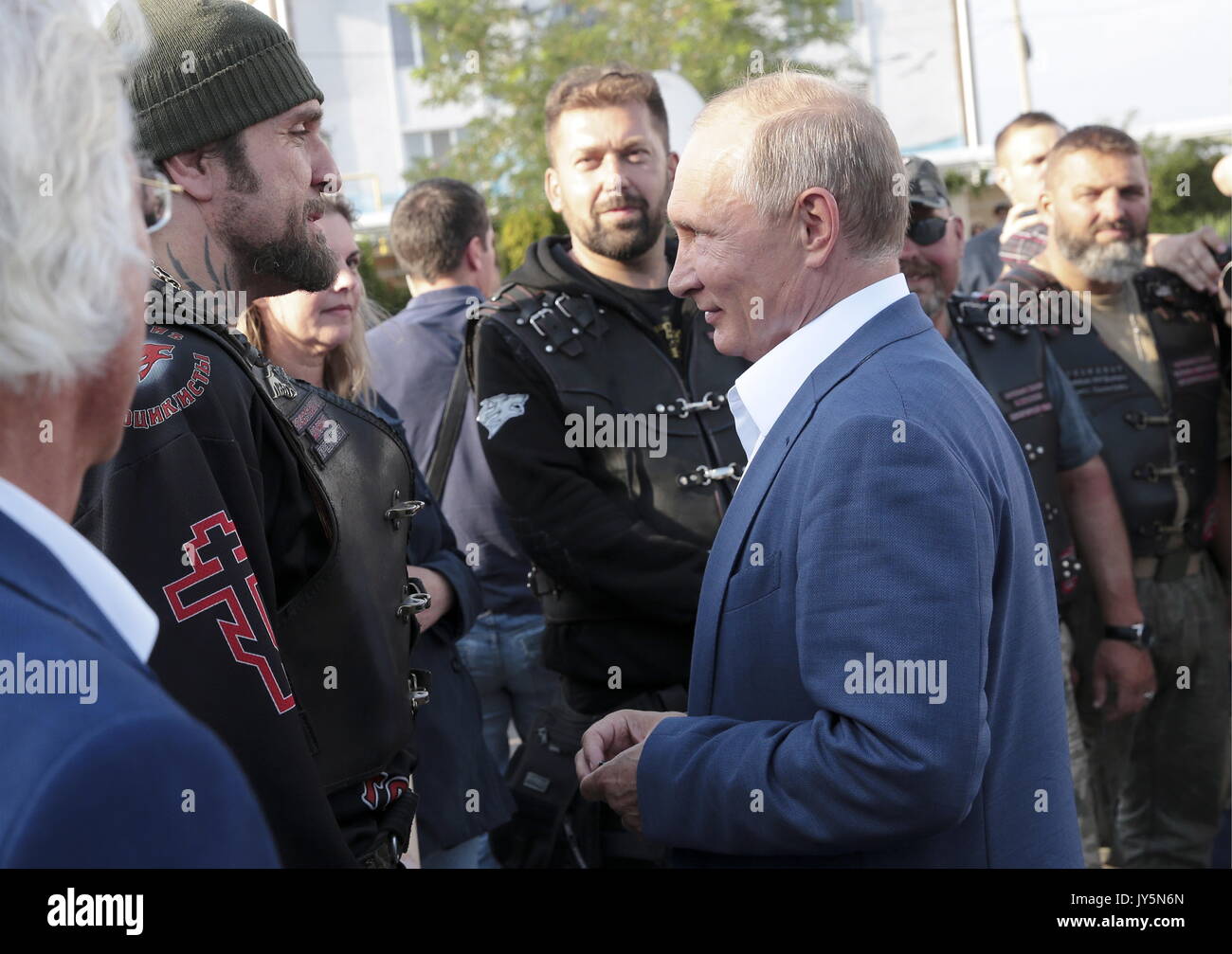 Night Wolves Putin Stockfotos und -bilder Kaufen - Alamy