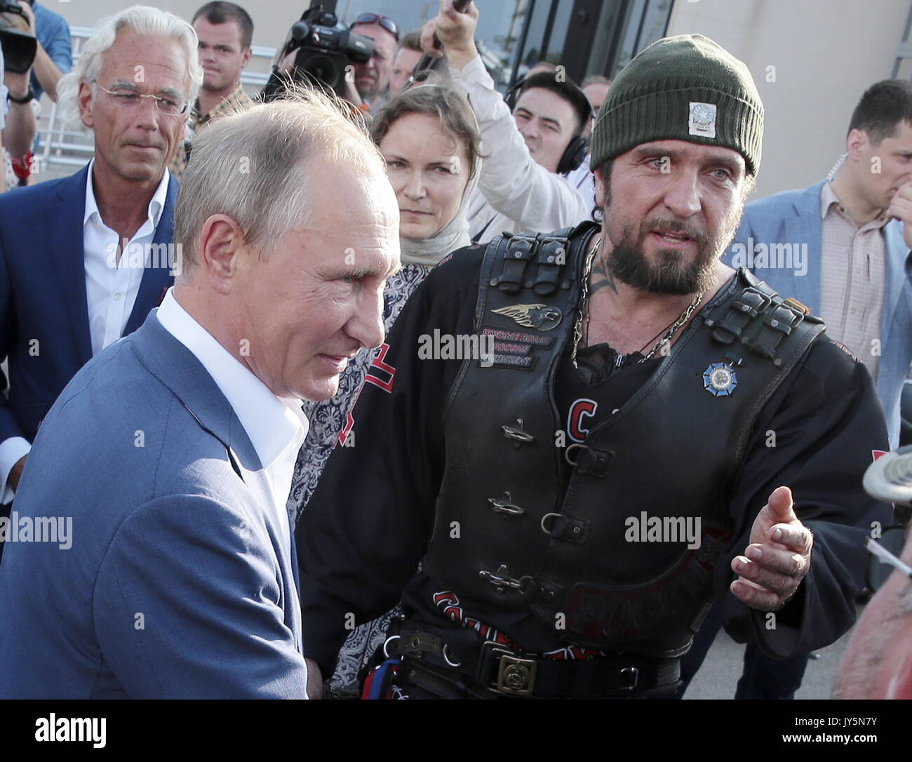 Night Wolves Putin Stockfotos und -bilder Kaufen - Alamy