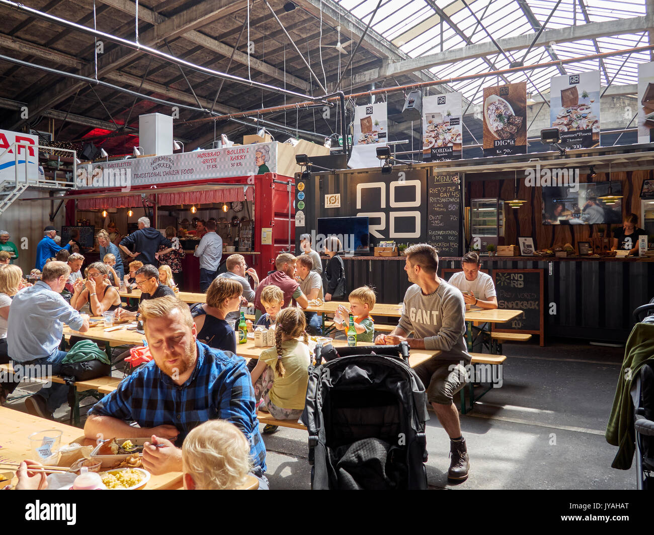 Danish food hall -Fotos und -Bildmaterial in hoher Auflösung – Alamy