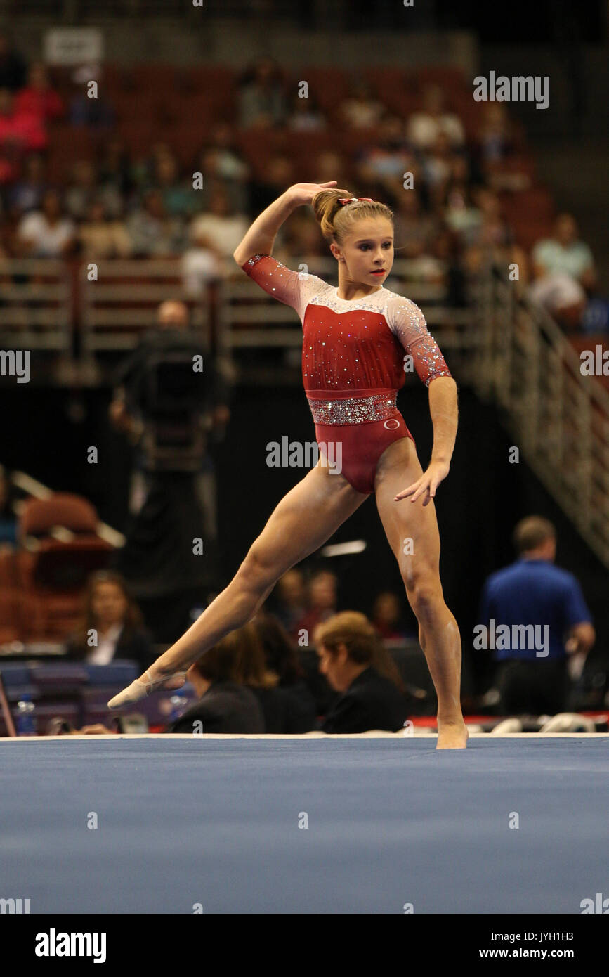 Gymnast ragan smith -Fotos und -Bildmaterial in hoher Auflösung – Alamy