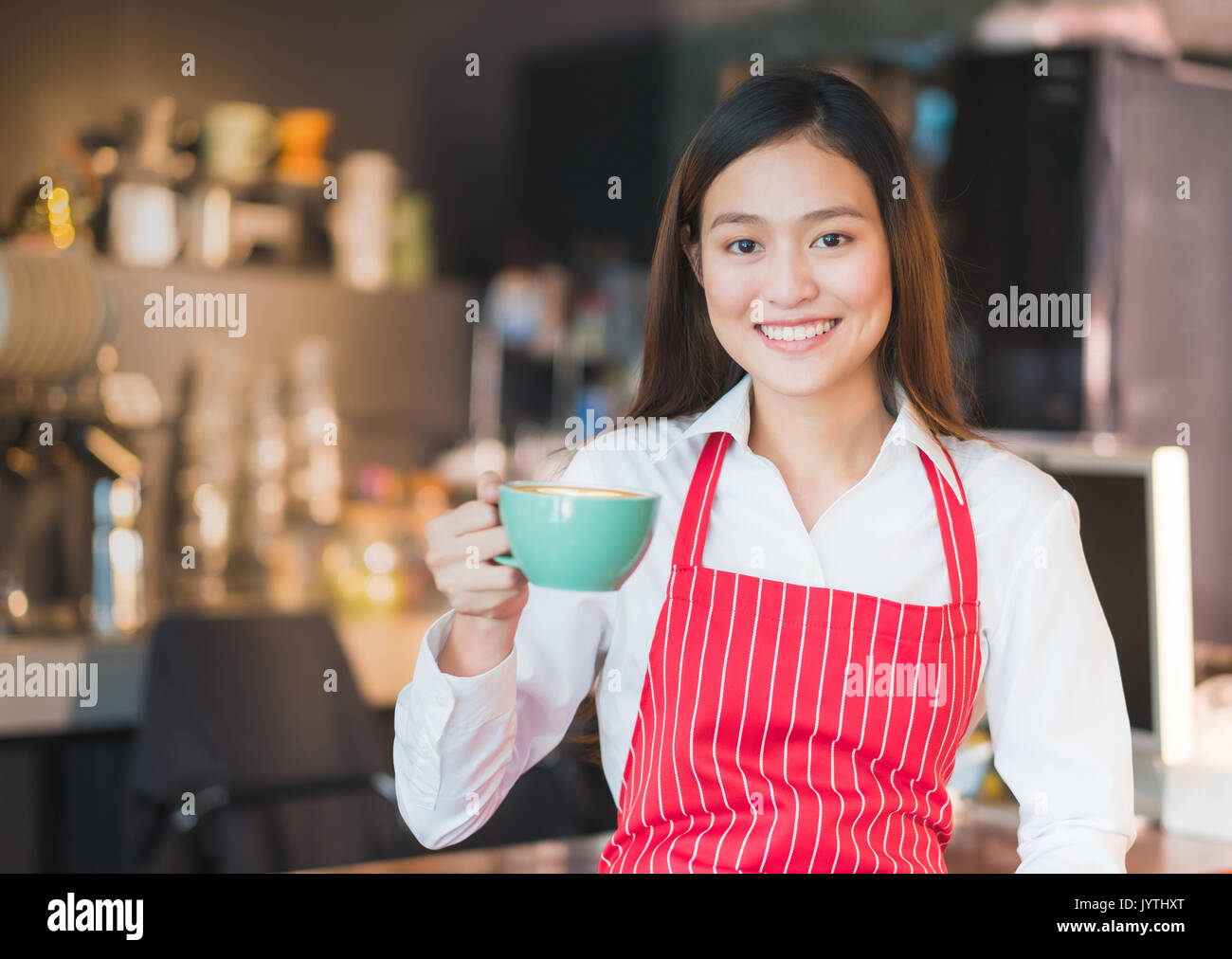 Cappuccino streifen -Fotos und -Bildmaterial in hoher Auflösung – Alamy