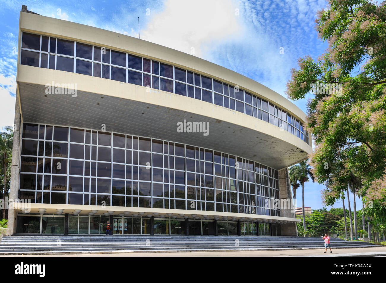 Teatro nacional de cuba -Fotos und -Bildmaterial in hoher Auflösung – Alamy