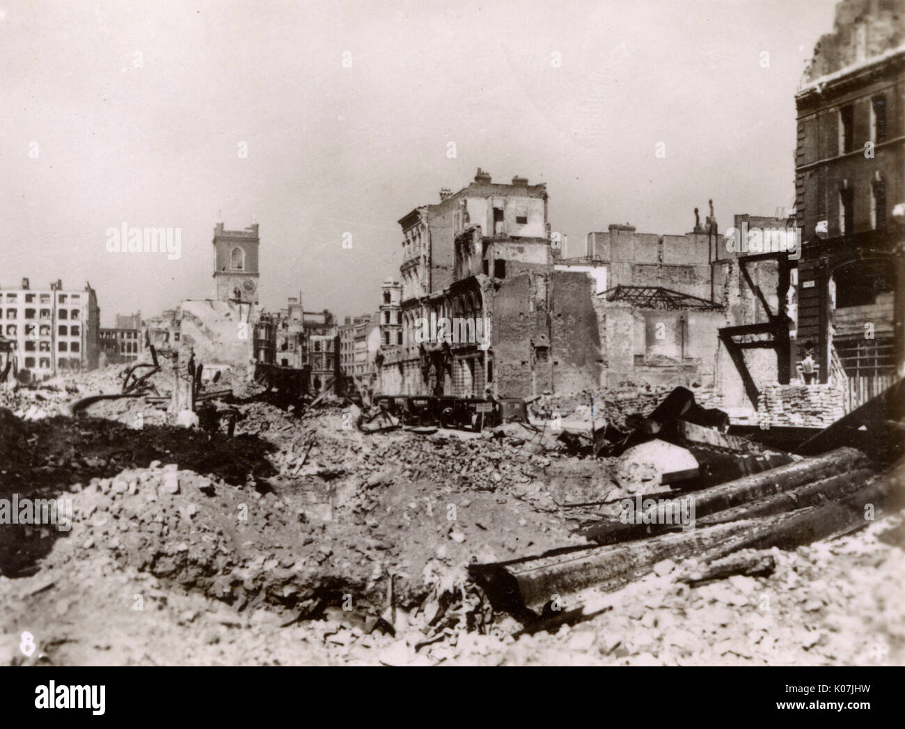 Bombed london ww2 -Fotos und -Bildmaterial in hoher Auflösung – Alamy