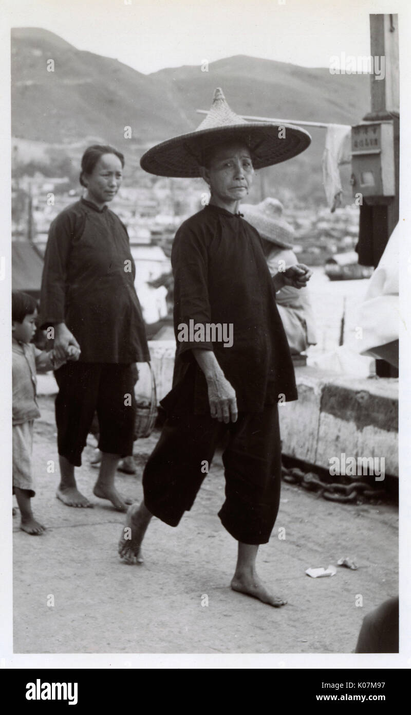 Junge frau der 1950er jahre -Fotos und -Bildmaterial in hoher Auflösung ...