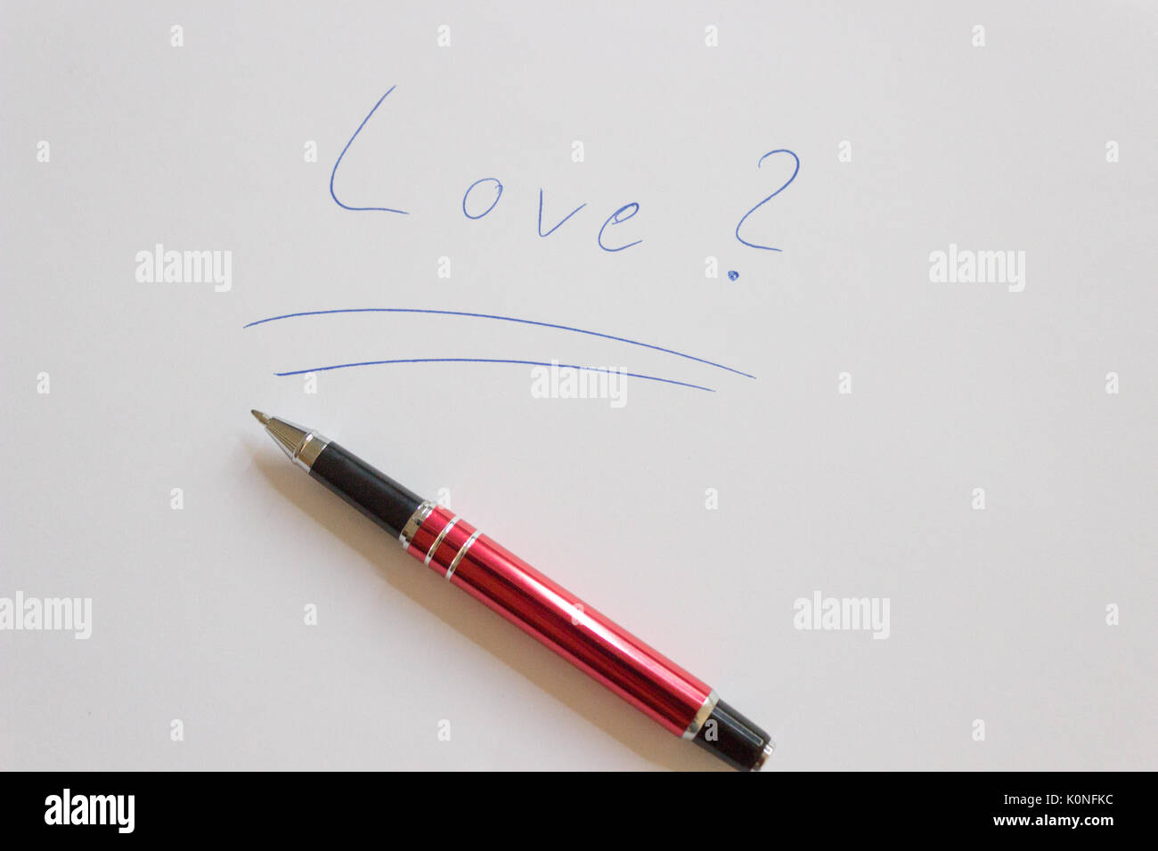 Roter Stift Stockfotos & Roter Stift Bilder - Alamy