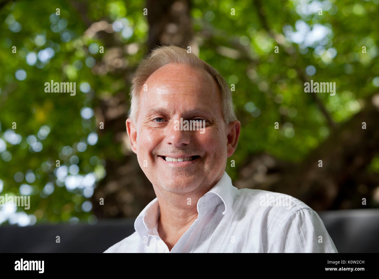 Amerikanischer schriftsteller greg garrett -Fotos und -Bildmaterial in ...