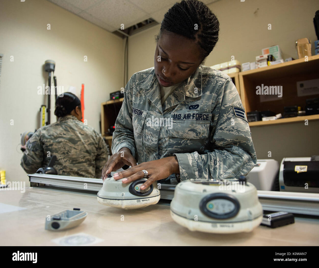 Trimble gps landvermessungsgeräte -Fotos und -Bildmaterial in hoher ...