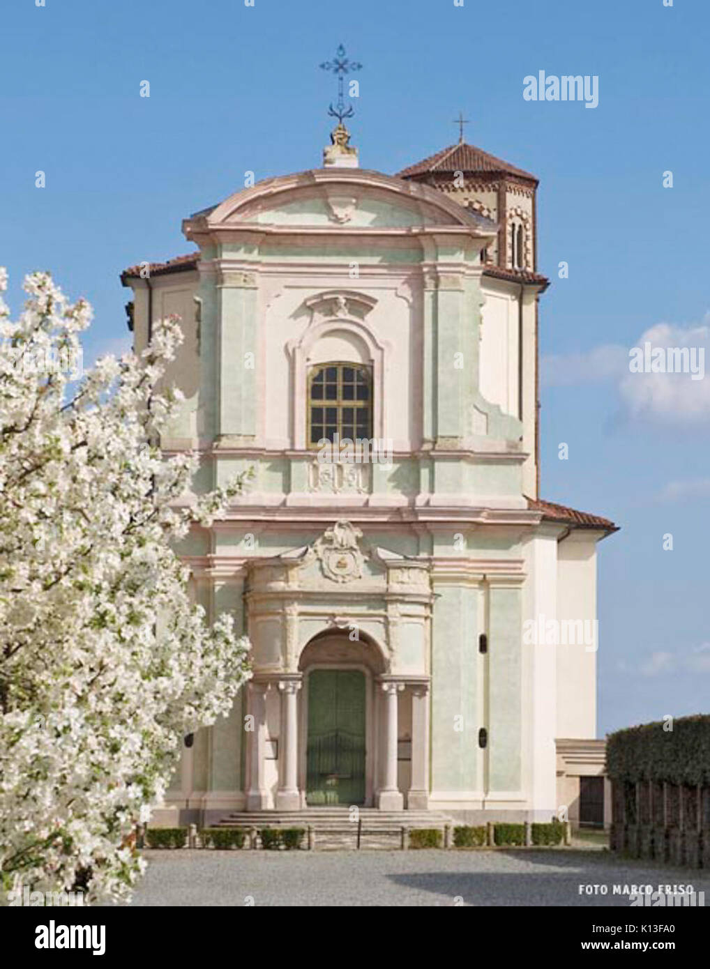 Abbazia di santa maria di lucedio -Fotos und -Bildmaterial in hoher ...