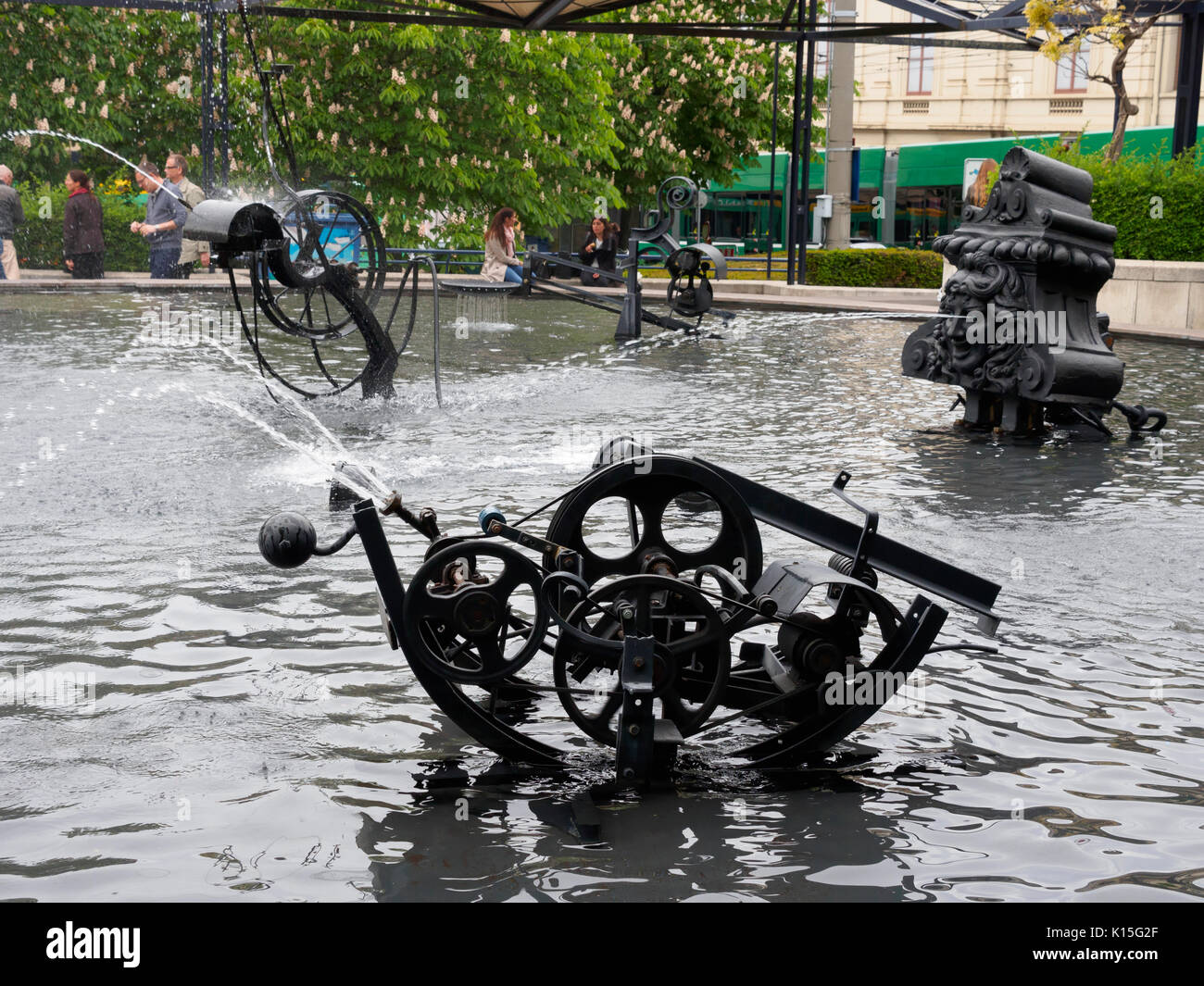 Tinguely-Brunnen, Basel, Schweiz Stockfotografie - Alamy