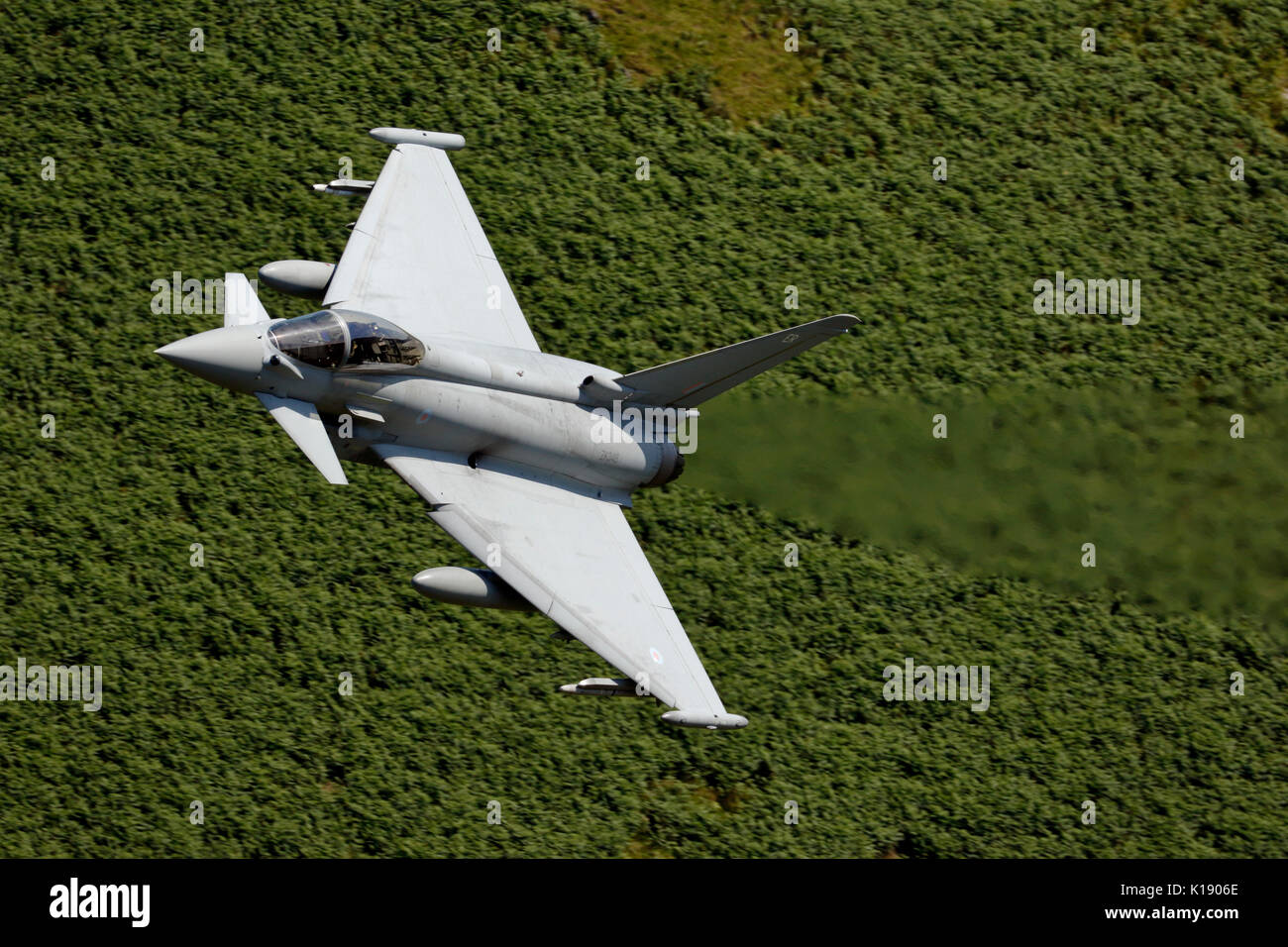 Raf typhoon mach loop -Fotos und -Bildmaterial in hoher Auflösung – Alamy