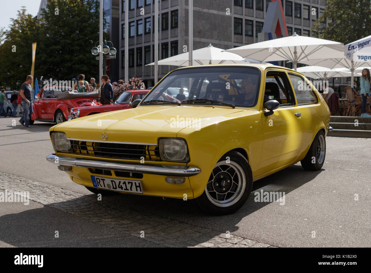 Opel kadett classic car -Fotos und -Bildmaterial in hoher Auflösung – Alamy