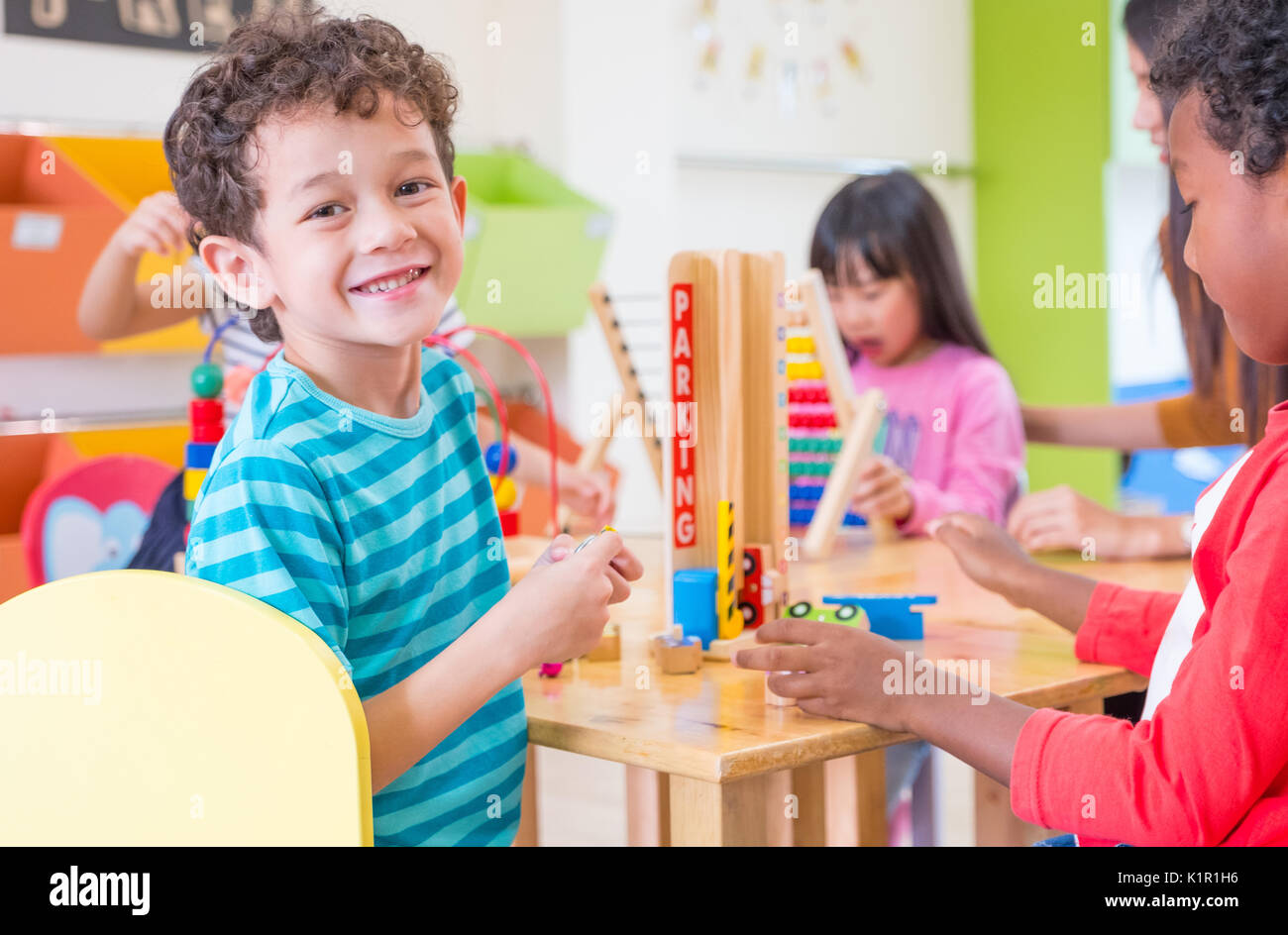 Gemischte bildung -Fotos und -Bildmaterial in hoher Auflösung – Alamy