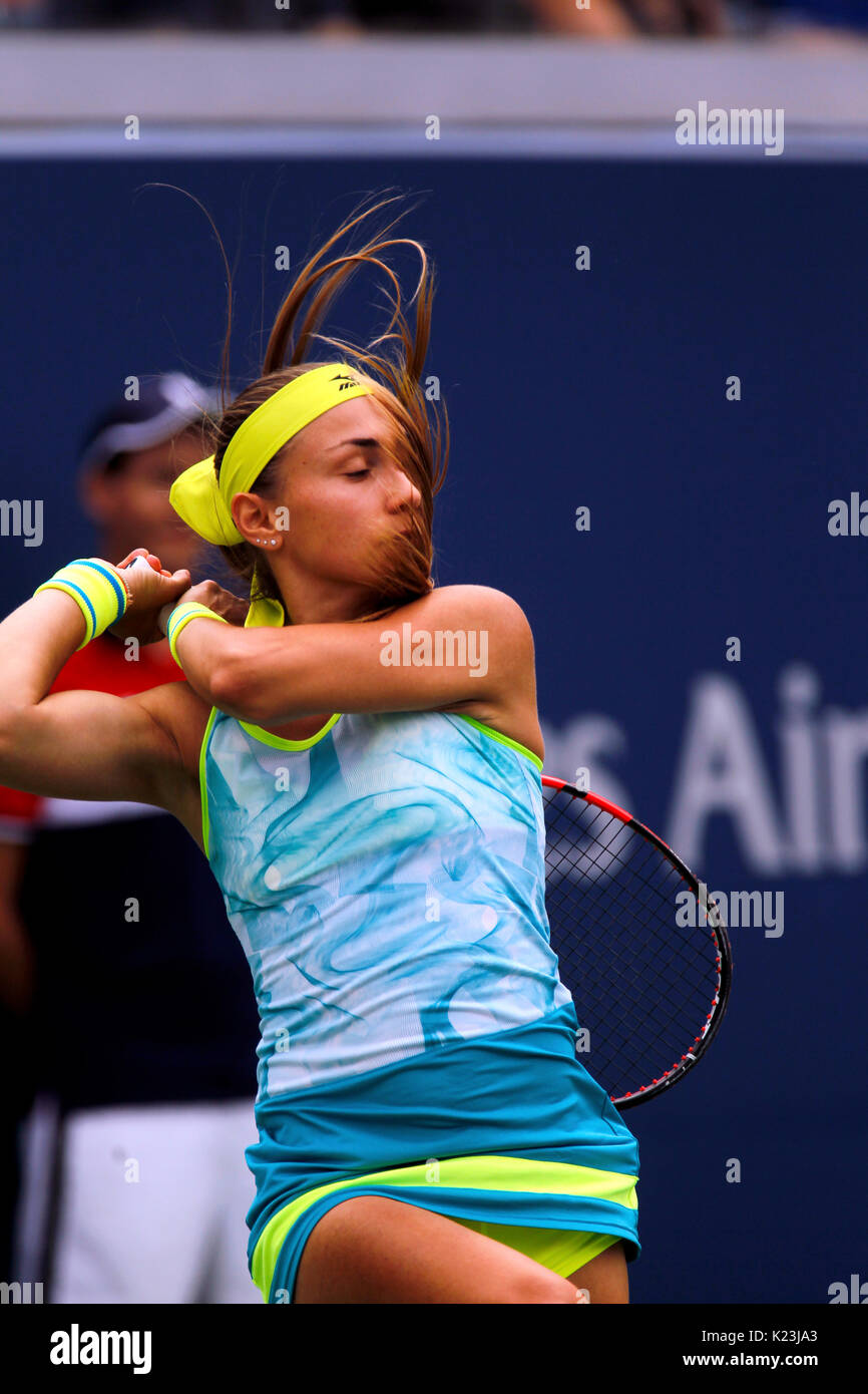Aleksandra krunic arthur ashe stadion -Fotos und -Bildmaterial in hoher ...