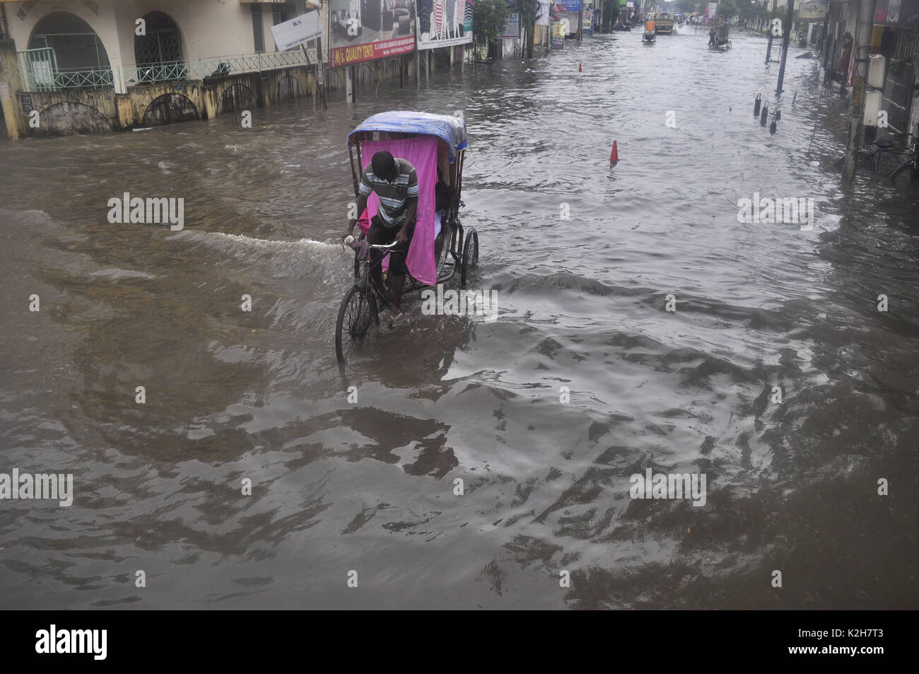 Regen in agartala -Fotos und -Bildmaterial in hoher Auflösung – Alamy