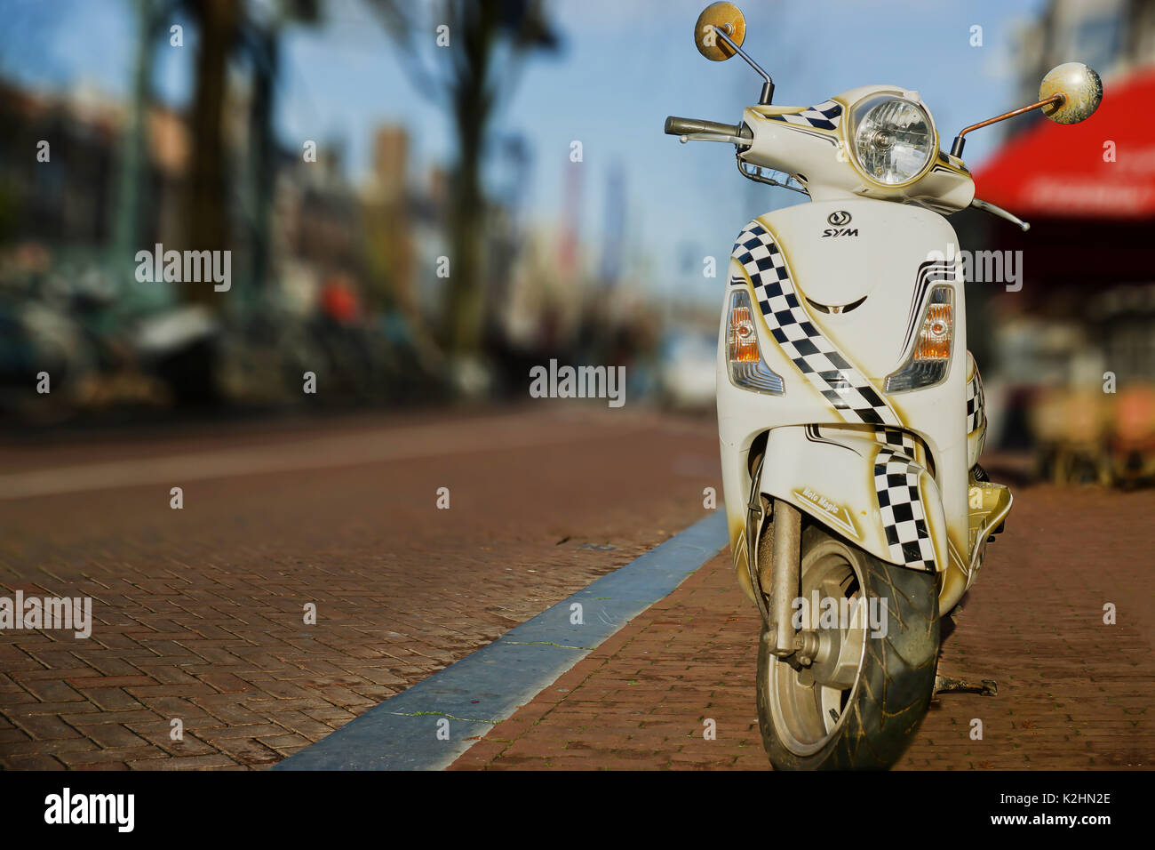 Dutch scooter -Fotos und -Bildmaterial in hoher Auflösung – Alamy