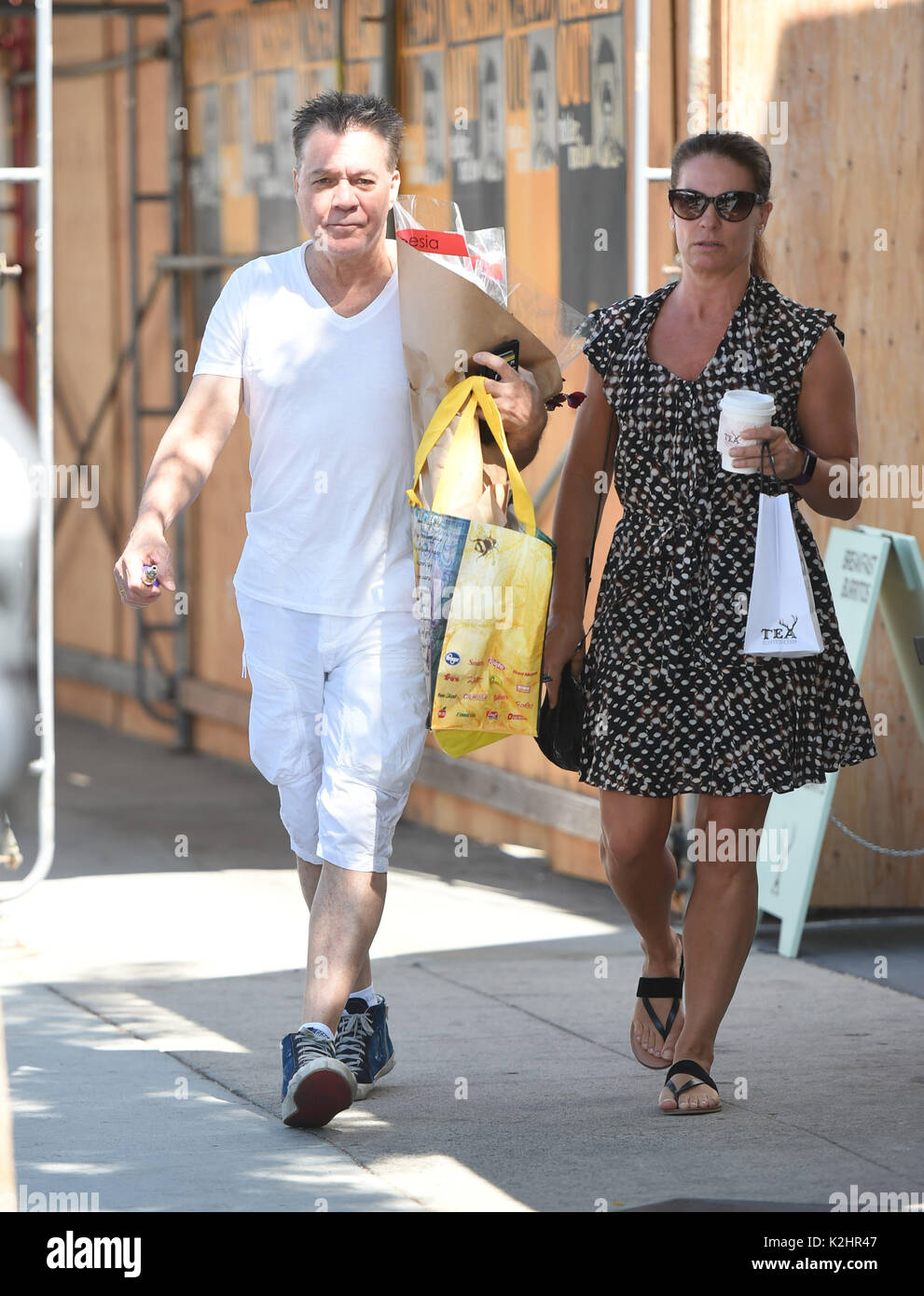 Eddie Van Halen E Janie Liszewski Guitar Rock God Eddie Van Halen Dies