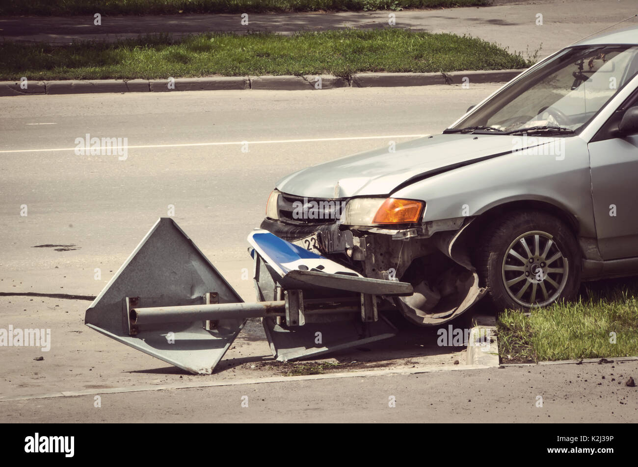 Front end collision -Fotos und -Bildmaterial in hoher Auflösung – Alamy